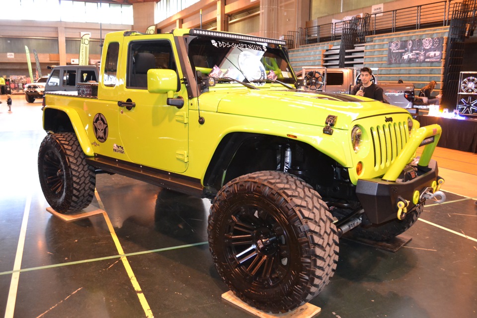 Шоу Грузовиков — GMC Sierra (GMT K2XX), 5,3 л, 2014 года | фотография ...