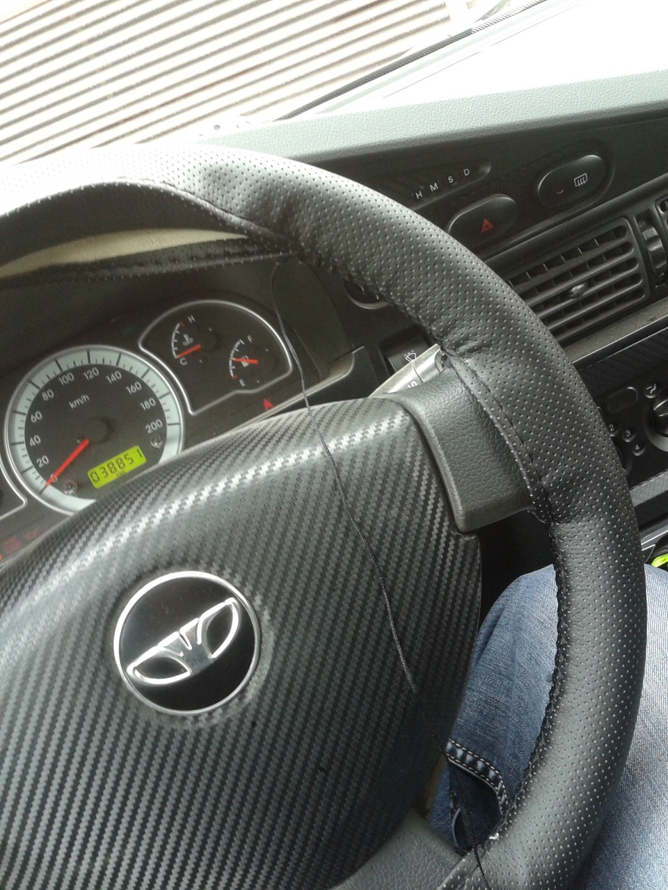 оплетка на руль на шнуровке — Daewoo Nexia (N150), 1,6 л, 2010 года ...