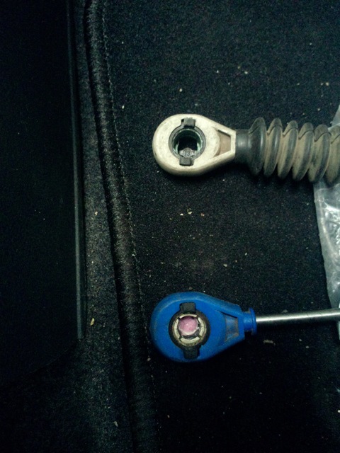 39776EN000 Кронштейн приводного вала EN00A NISSAN INFINITI | Запчасти ...