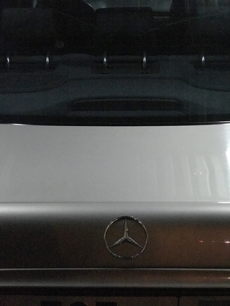 Клипсы крепления порогов — Mercedes-Benz E-Class (W210), 2,7 л, 1999 ...