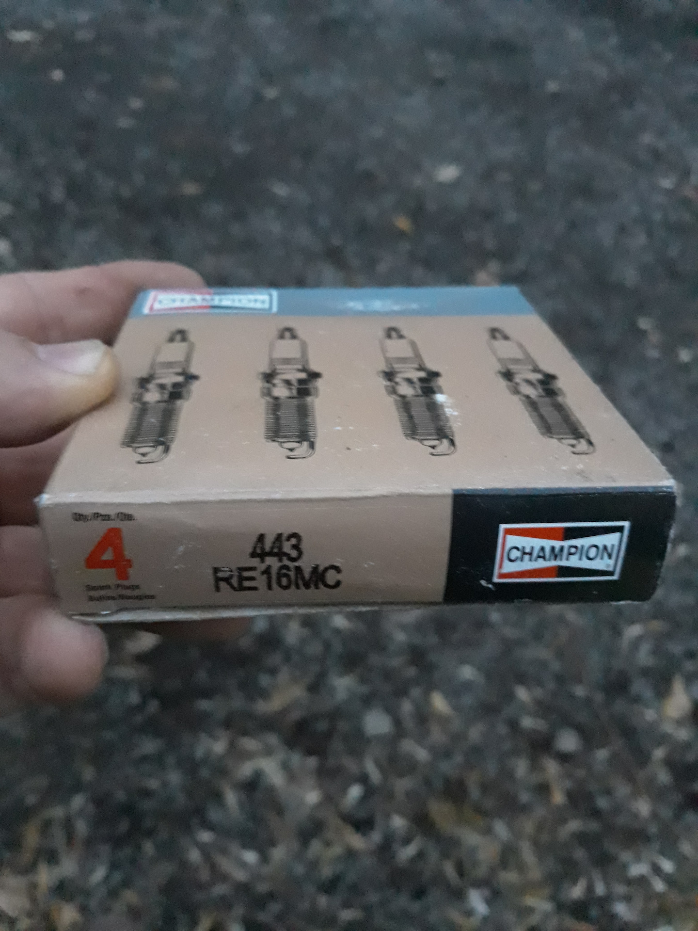 Свечи. Замена — Dodge Caravan IV, 2,4 л, 2004 года | своими руками | DRIVE2