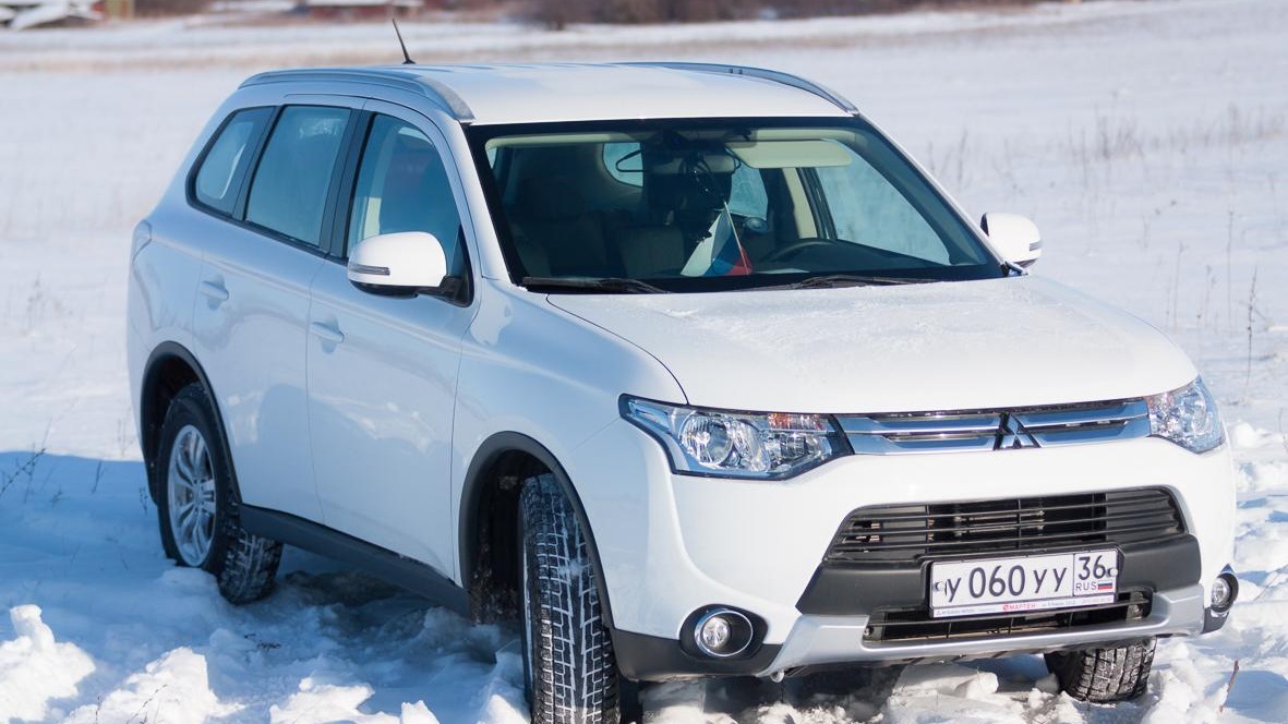 Mitsubishi Outlander (3G) 2.0 бензиновый 2014 | Intense на DRIVE2