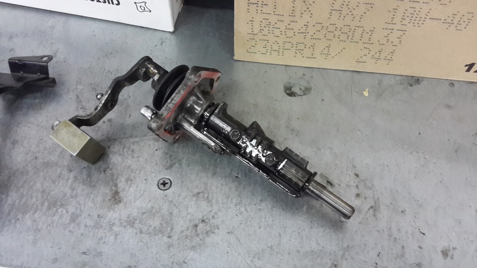 замена сальника штока кпп — Mazda 3 MPS (1G), 2,3 л, 2007 года | визит ...