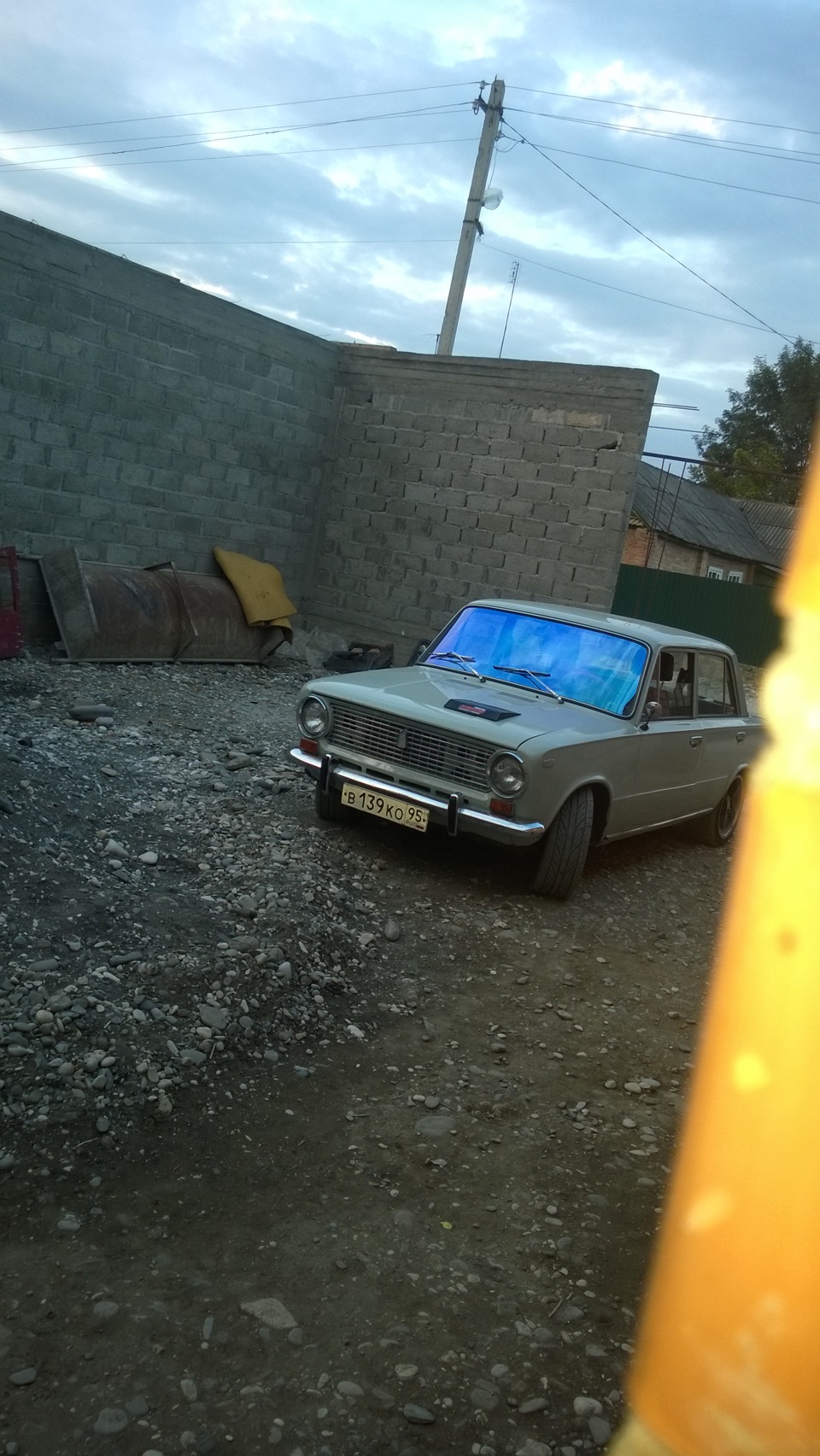 ваз 2101 и пленка Дубай — Lada 2101, 1,6 л, 1973 года | тюнинг | DRIVE2