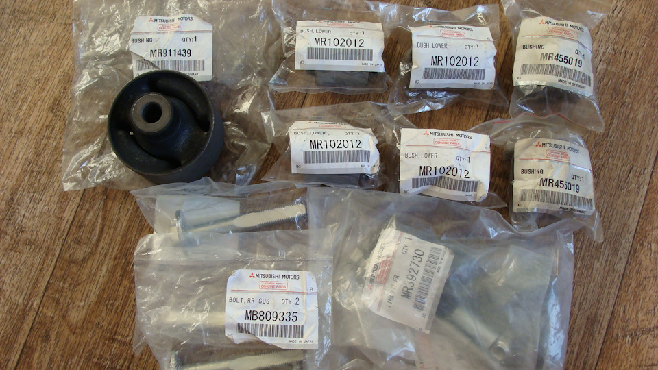 Прошелся по ходовке — Mitsubishi Space Star (1998), 1,8 л, 2003 года ...