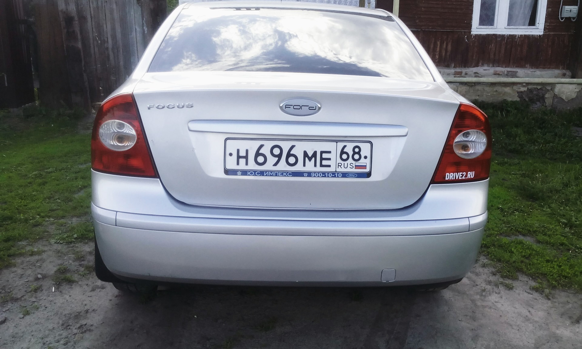 Задний молдинг — Ford Focus II Sedan, 1,8 л, 2007 года | стайлинг | DRIVE2