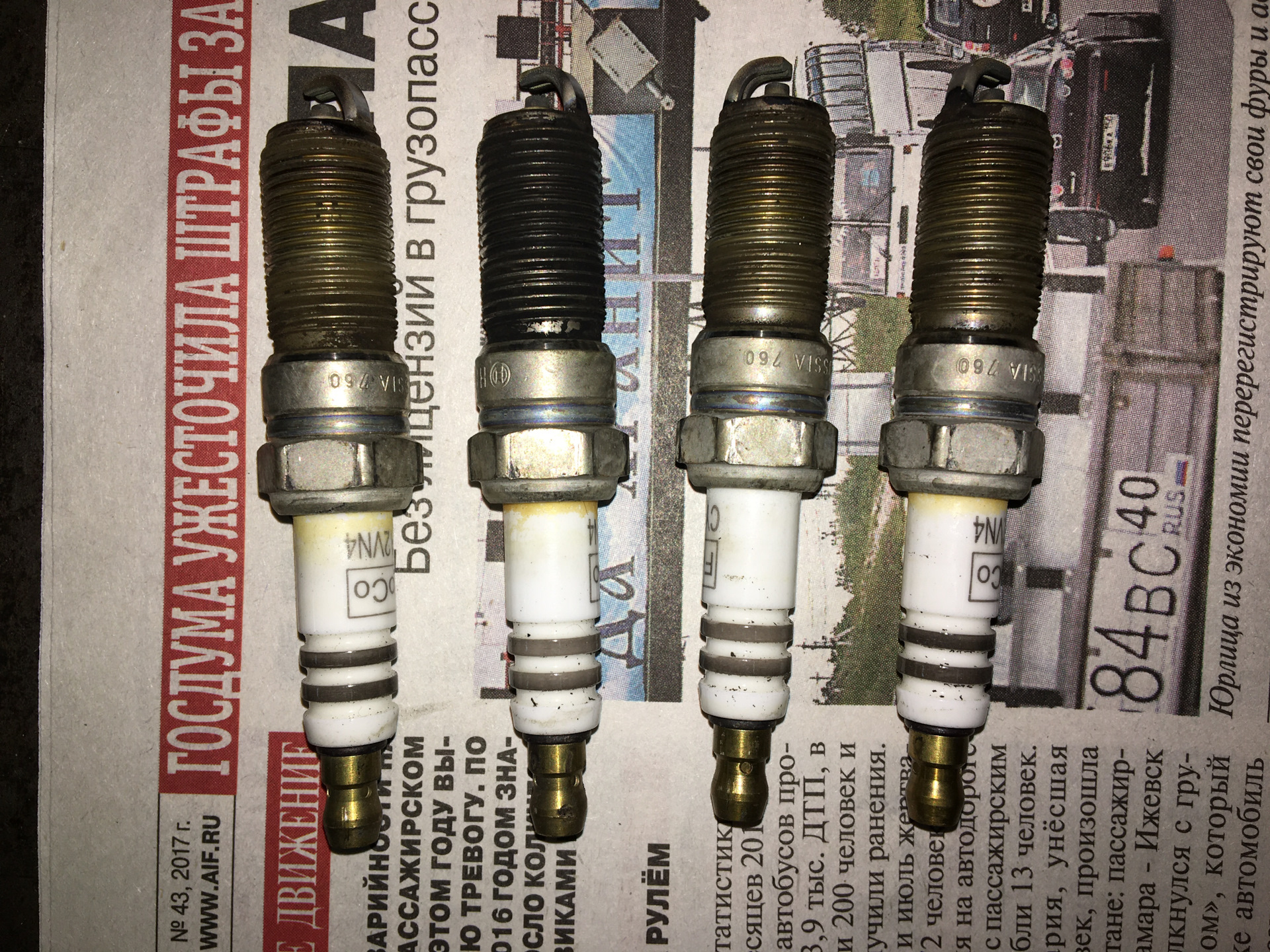 Замена свечей зажигания! BOSCH — Ford Focus Wagon III, 1,6 л, 2014 года ...