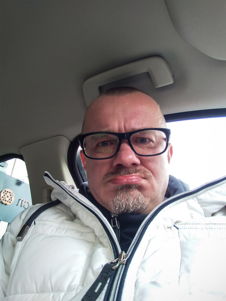 LeTech (Furniture Clinic) супротив Volvo Leather Care 31375176. — Volvo ...