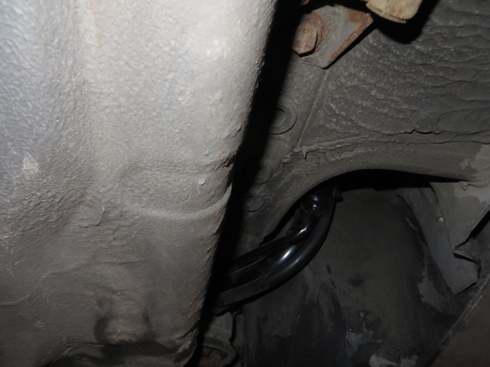 Заливная горловина — Volvo S60 (1G), 2,4 л, 2002 года | запчасти | DRIVE2