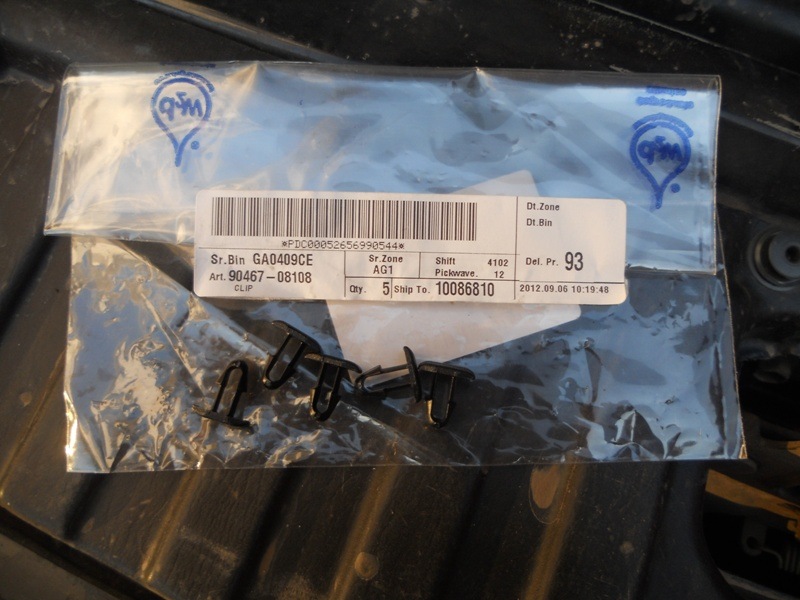 9046708108 Клипса пластмассовая TOYOTA LEXUS | Запчасти на DRIVE2