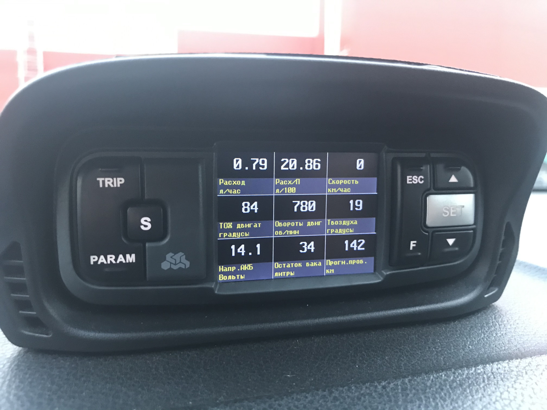 Замена задних пружин, термостата и колёс — Ford Focus Hatchback II, 1,6 ...