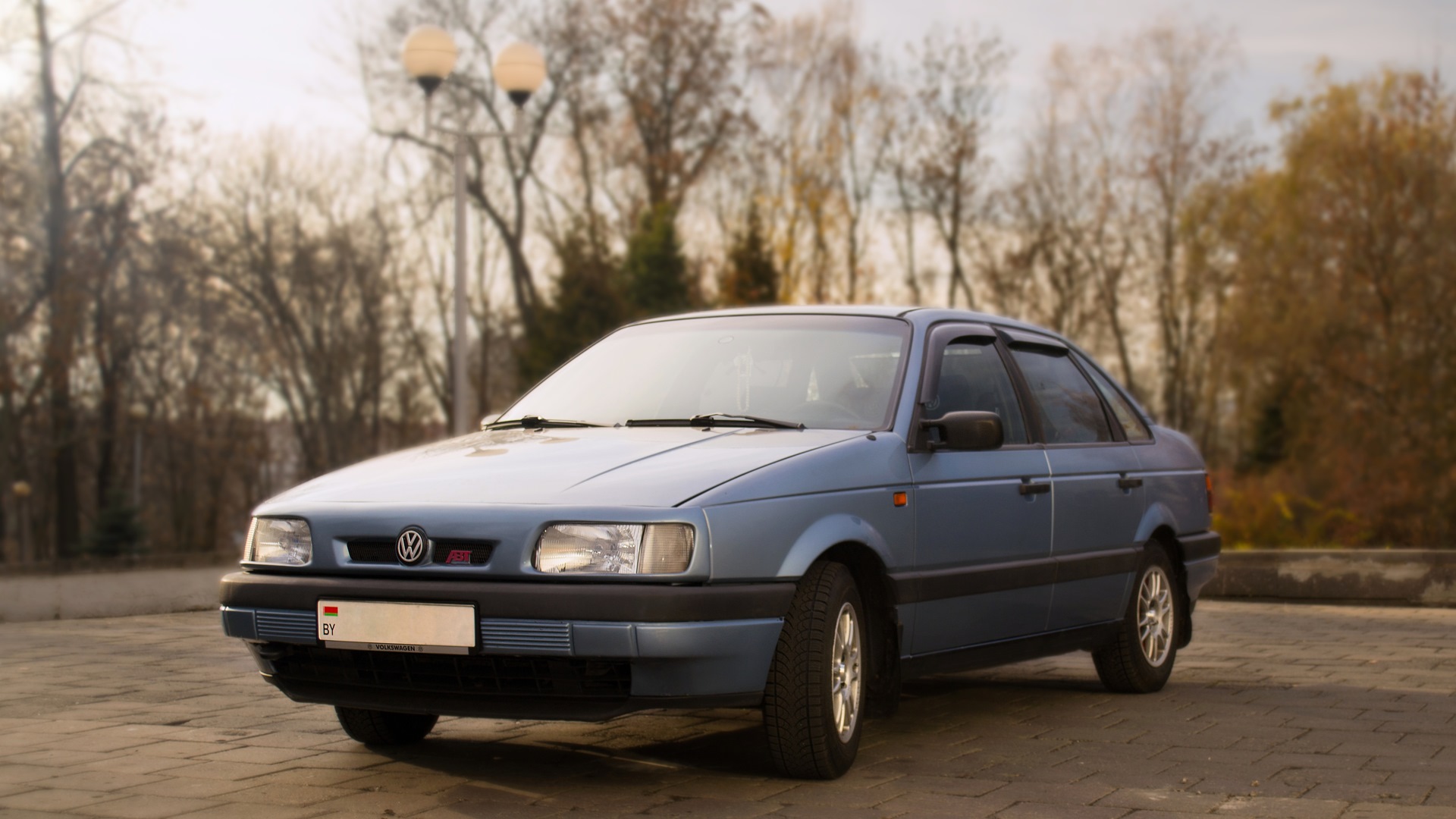 Volkswagen Passat B3 1.8 бензиновый 1991 | B3 GL(RP),Blue Metallic на ...
