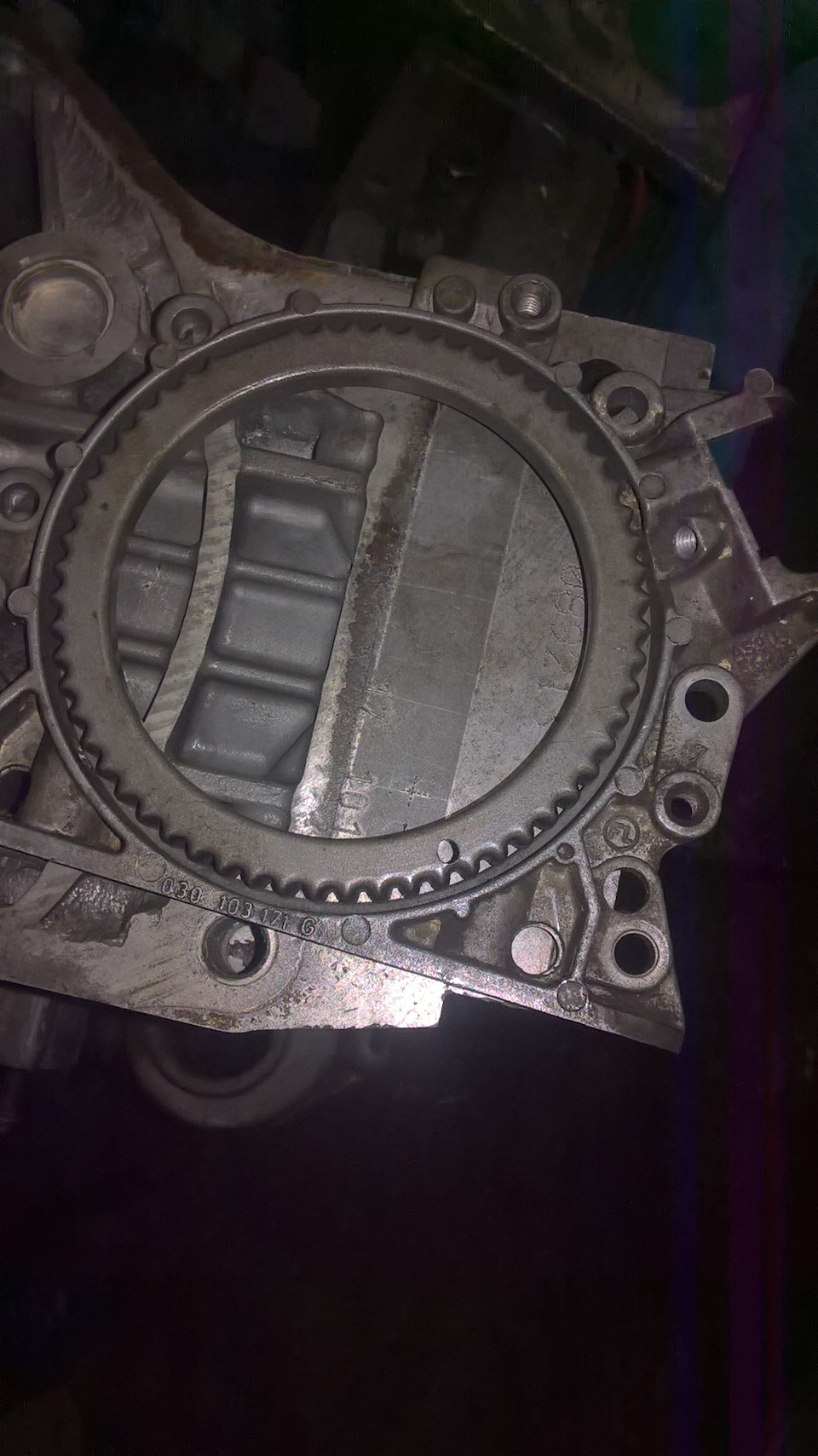 030103171L ФЛАНЕЦ КОЛЕНВАЛА ЗАДНИЙ / AUDI, VW, SEAT, SKODA 1.0/1.4/1.6 ...