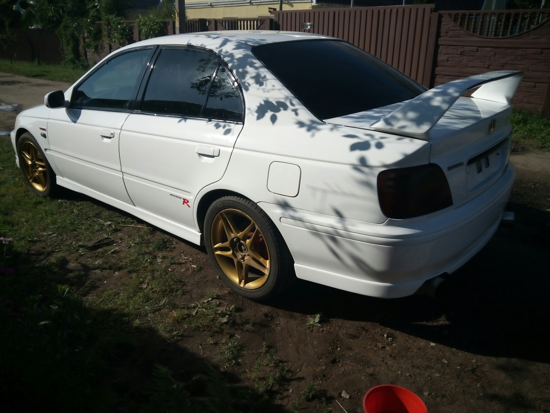 первая летняя мойка) — Honda Accord Type R (CH1), 2,2 л, 2001 года ...