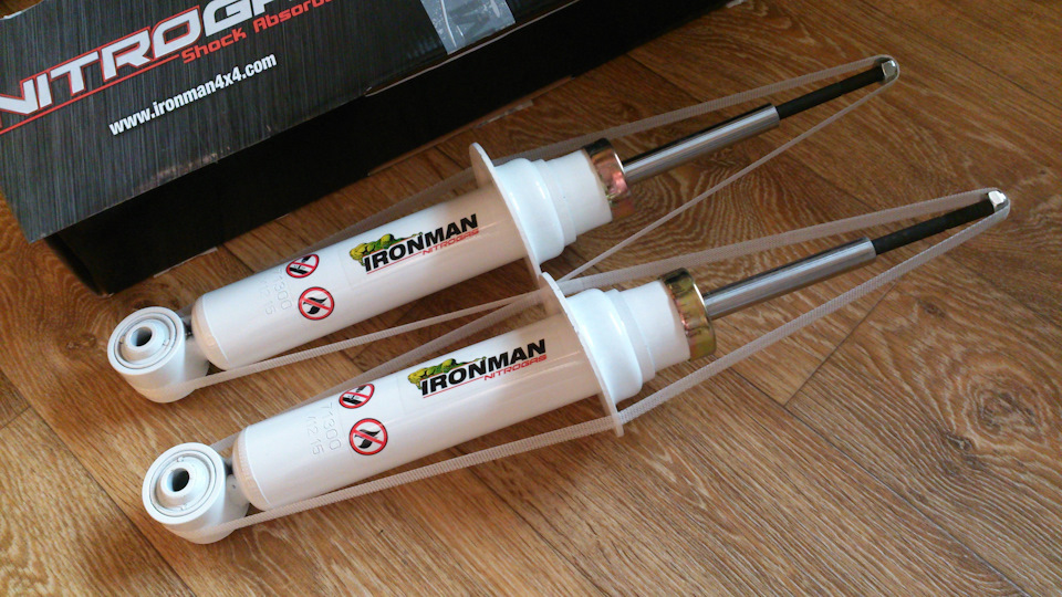 Лифт подвески + новые тормоза — Mitsubishi Pajero (3G), 3,2 л, 2004 ...