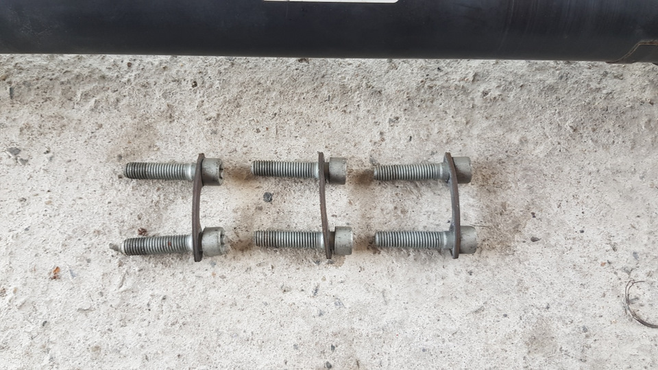 Кардан передний Mercedes ML GL W164 a1644100701 — AMG Japan Trade на DRIVE2