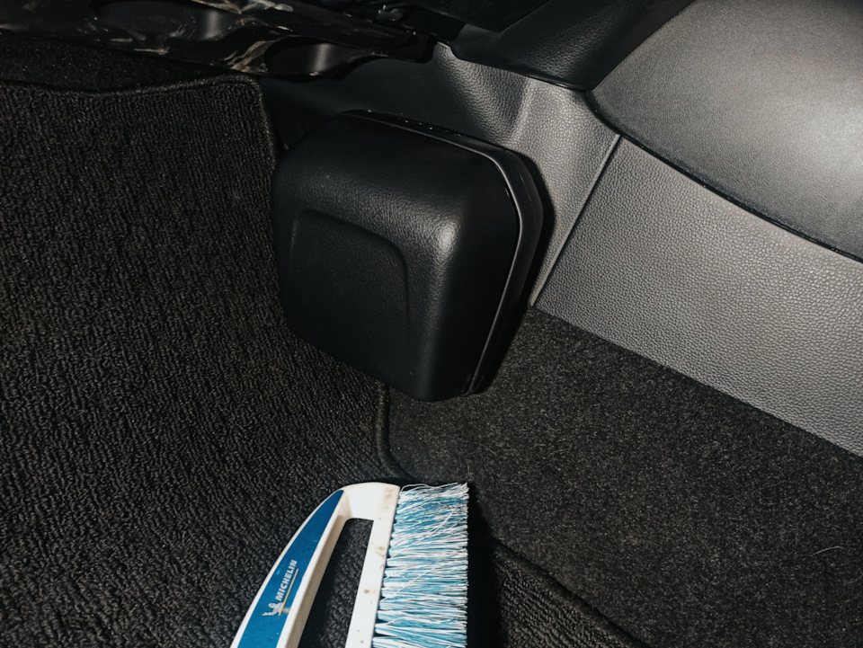 Оригинальная мусорка Toyota Clean Box EX 08282-12020 — Toyota Corolla ...