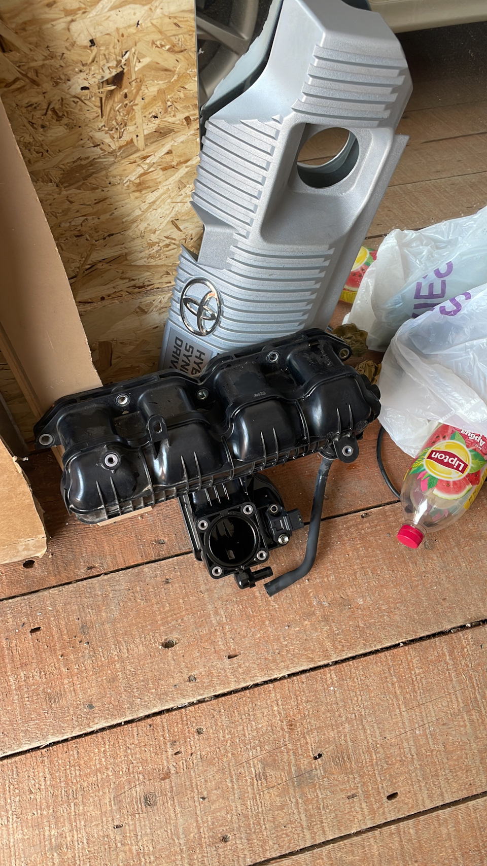 EGR … чистка — Toyota Prius Alpha, 1,8 л, 2015 года | плановое ТО | DRIVE2