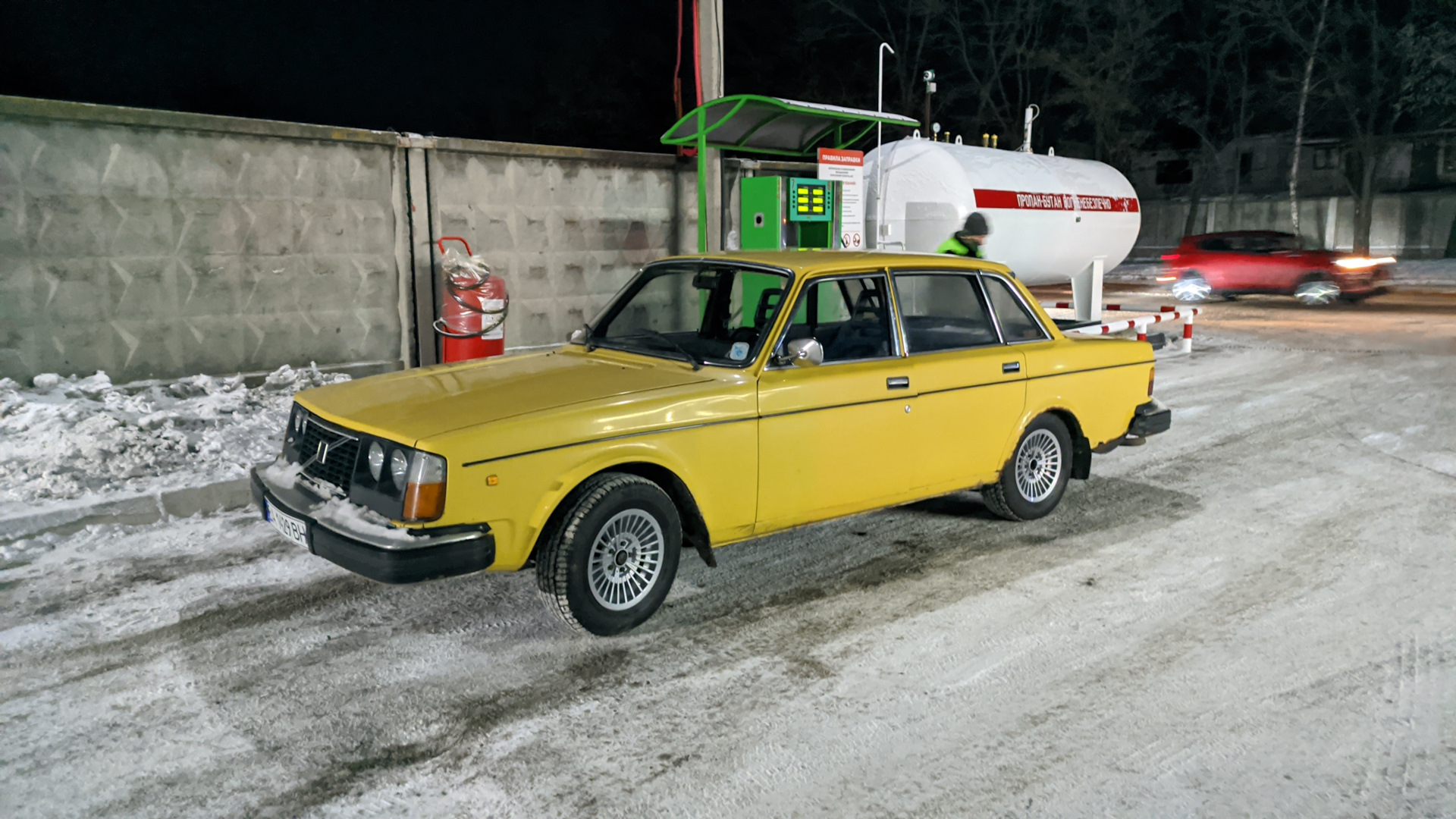 Volvo 264 2.1 бензиновый 1980 | на DRIVE2