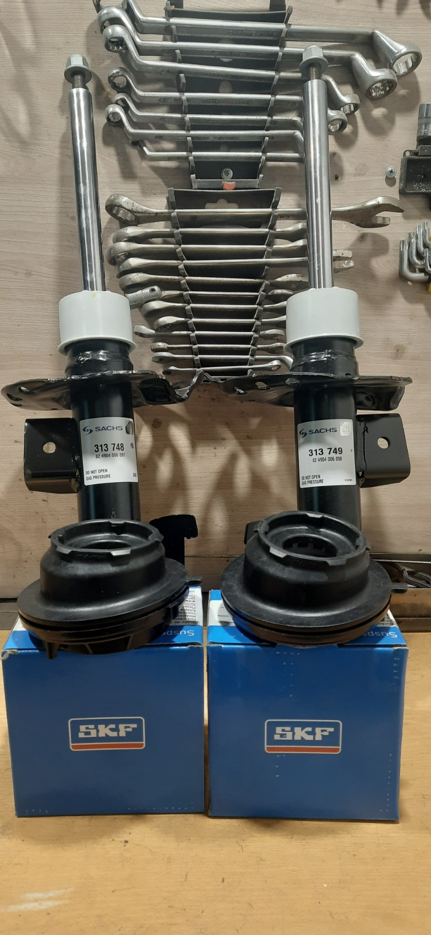 313748 Амортизатор (слева) для FORD, VOLVO SACHS | Запчасти на DRIVE2