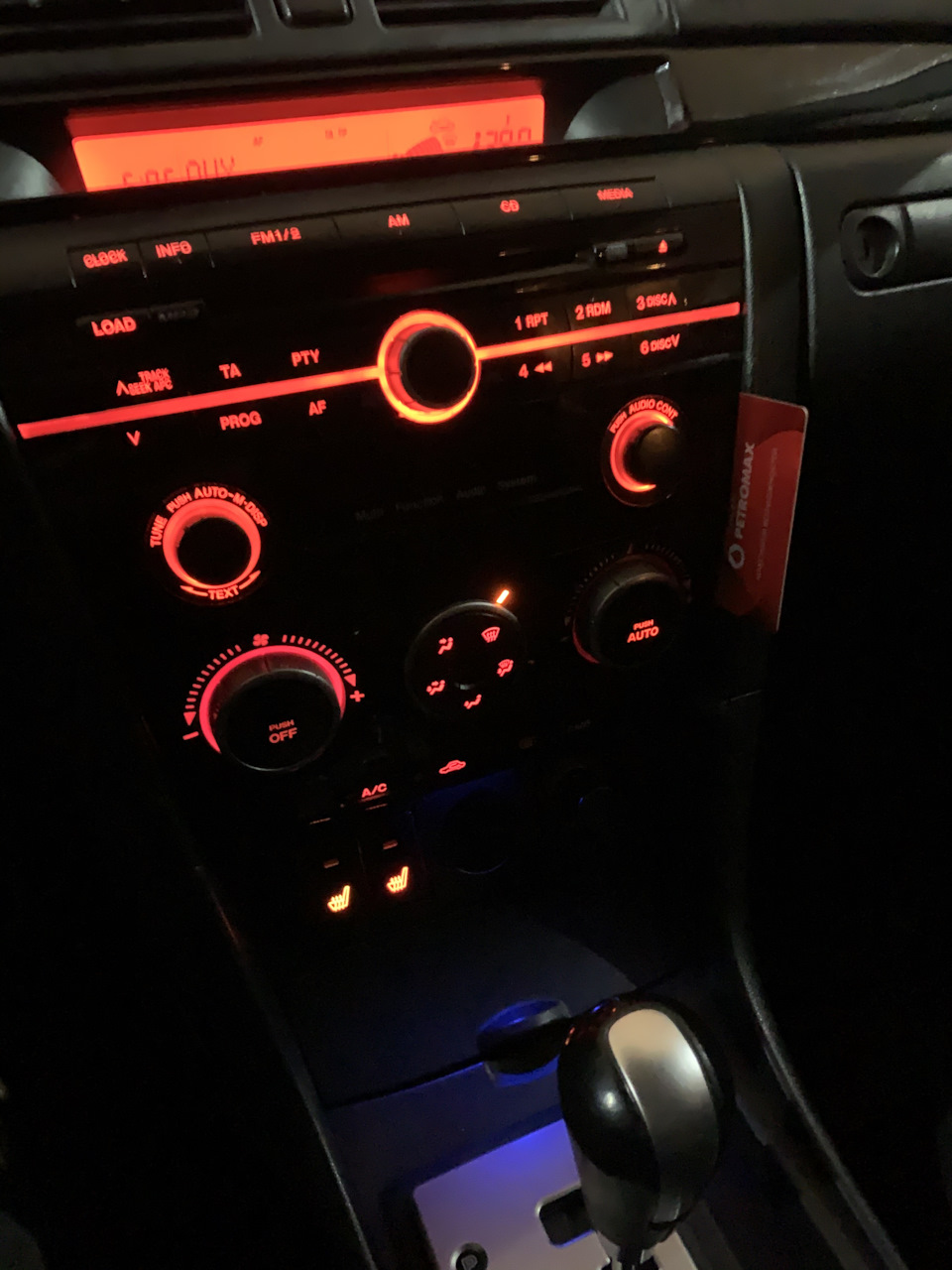Перегорели лампочки( — Mazda 3 (1G) BK, 2 л, 2008 года | поломка | DRIVE2