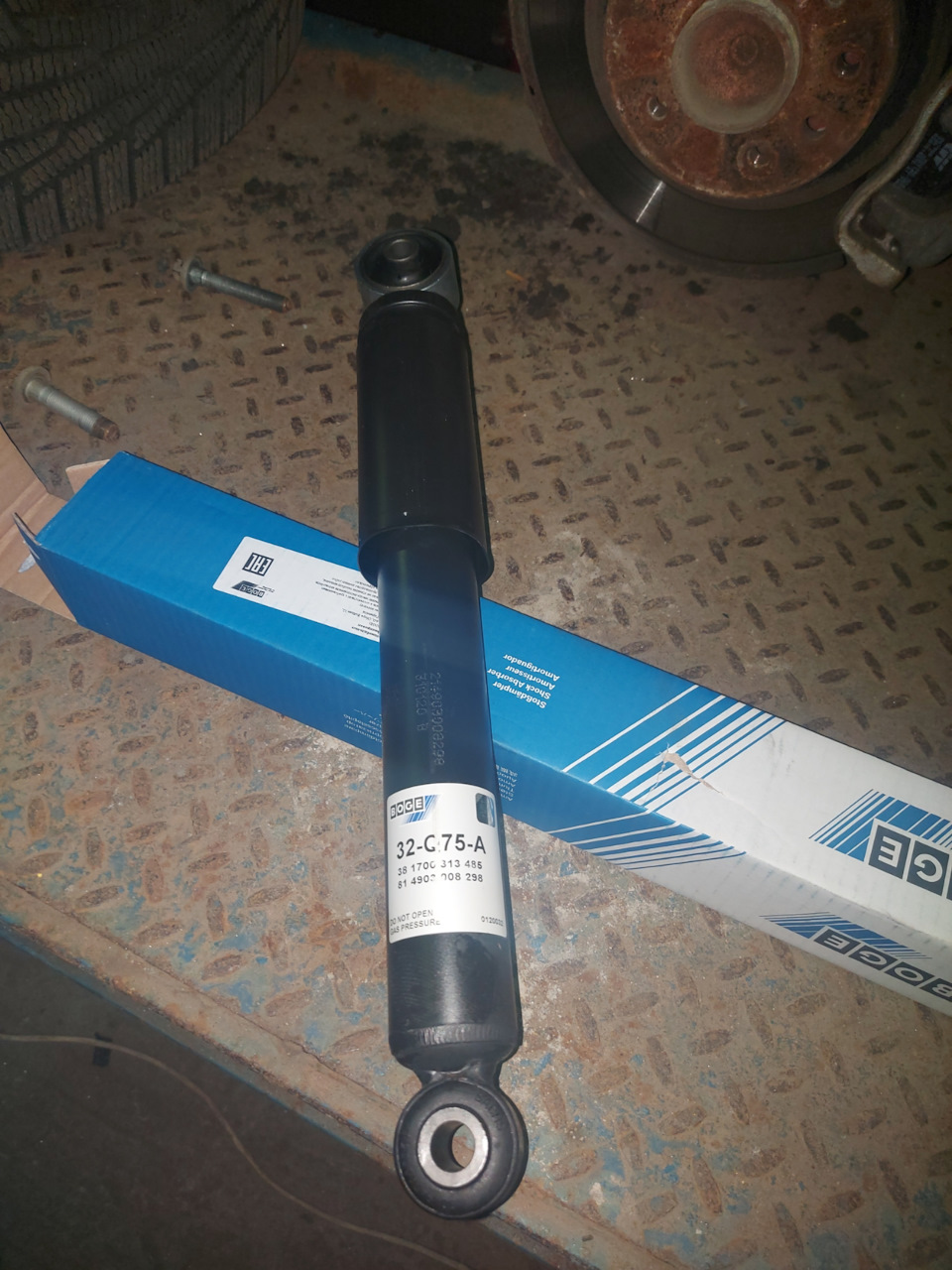 GL928 Генератор Motorcraft | Запчасти на DRIVE2