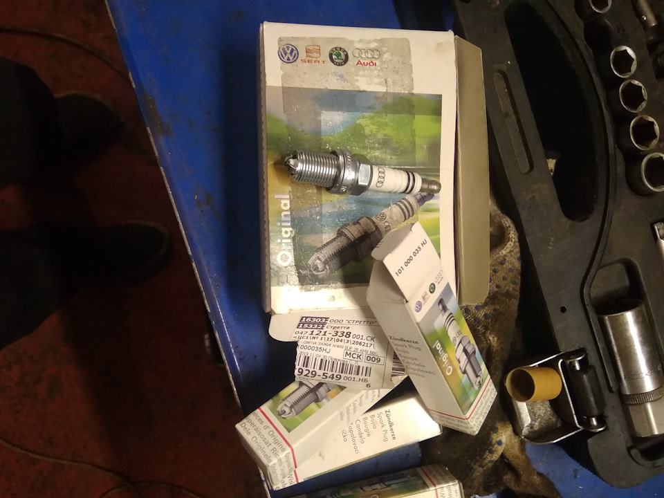 101000035HJ Свеча зажигания Long VAG | Запчасти на DRIVE2