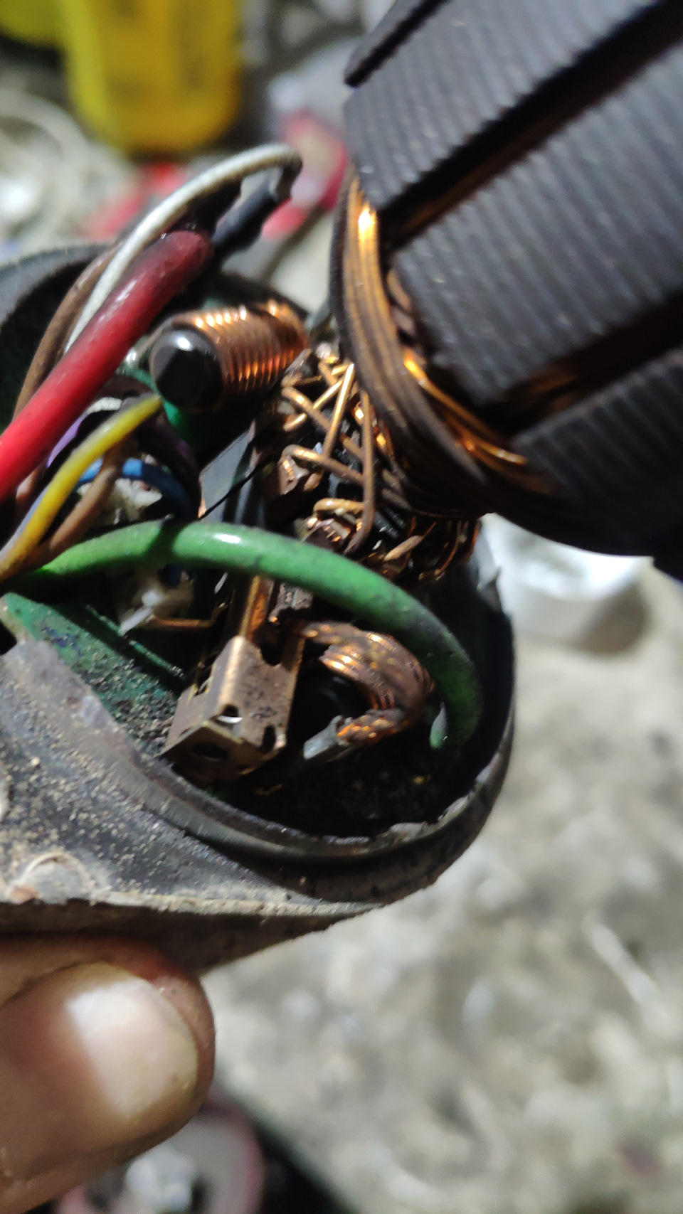 Блокировка заднего редуктора, ремонт моторчика — Land Rover Range Rover ...