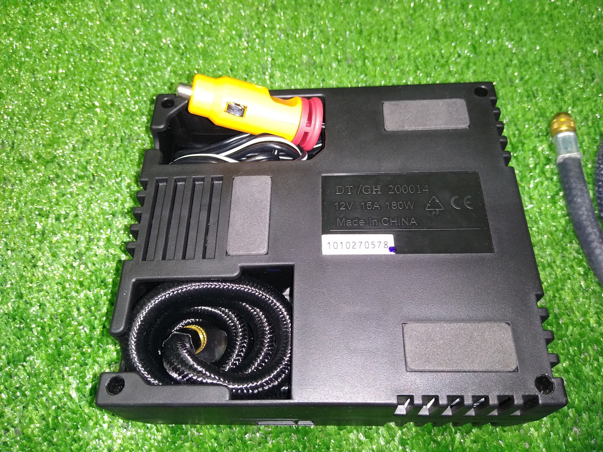 Компрессор для шин BMW + сумочка для хранения — BMW 3 series Touring ...