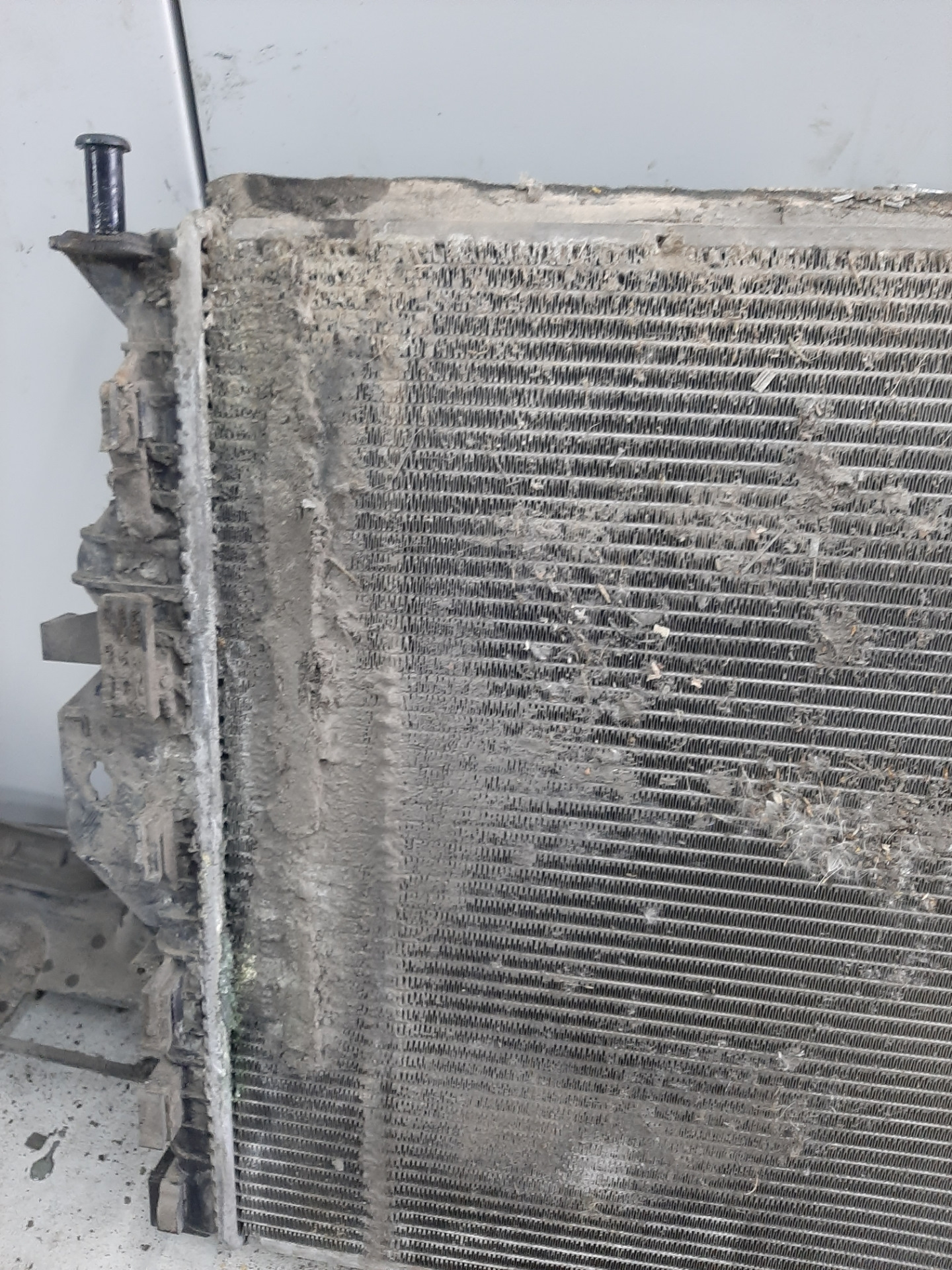 Замена радиаторов — Volvo XC70 III, 2,4 л, 2011 года | визит на сервис ...