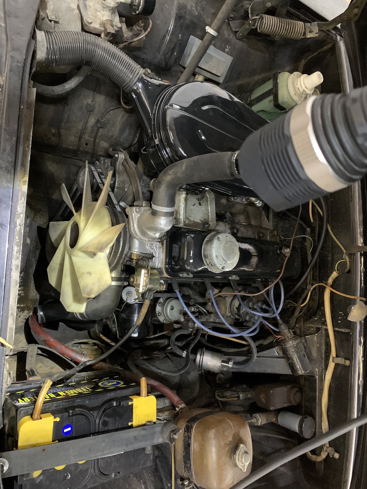 Замена радиатора охлаждения — ГАЗ 24, 2,4 л, 1972 года | своими руками ...