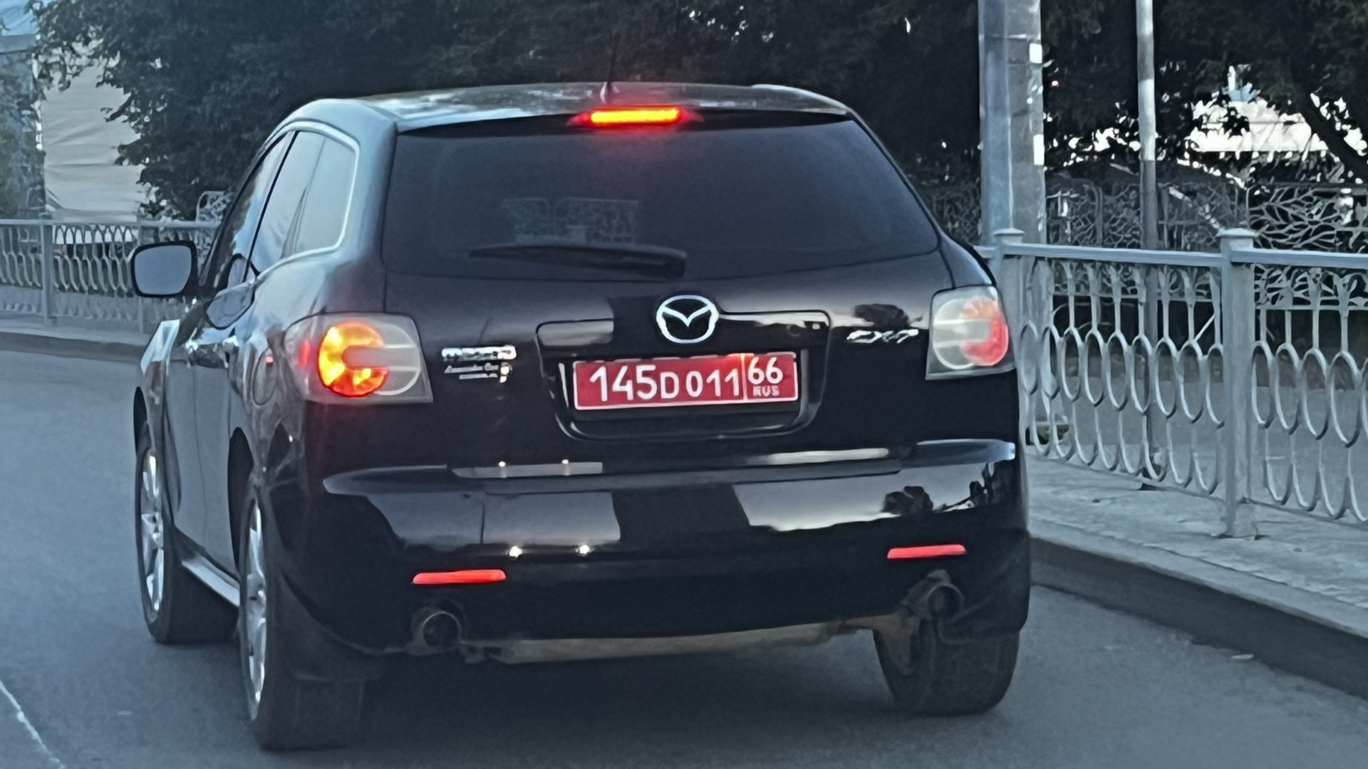 Mazda CX-7 2.3 бензиновый 2007 | на DRIVE2