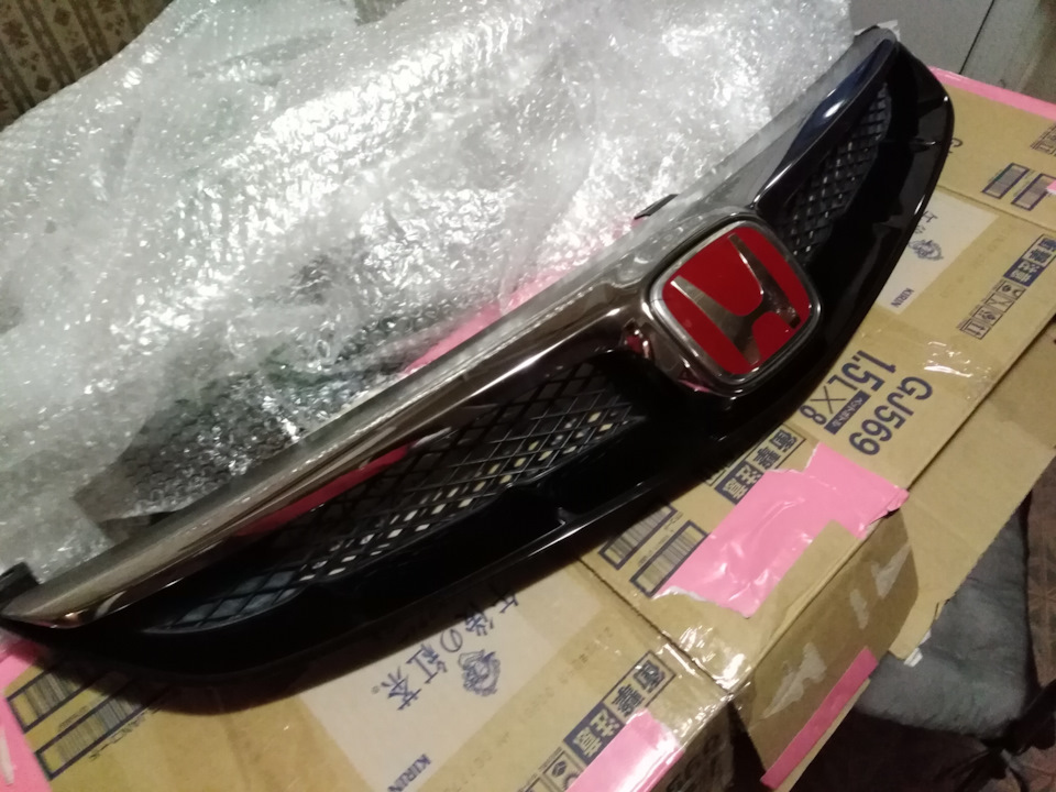 Решетка радиатора Type R FD2 — Honda Civic 4D (8G), 1,8 л, 2009 года ...
