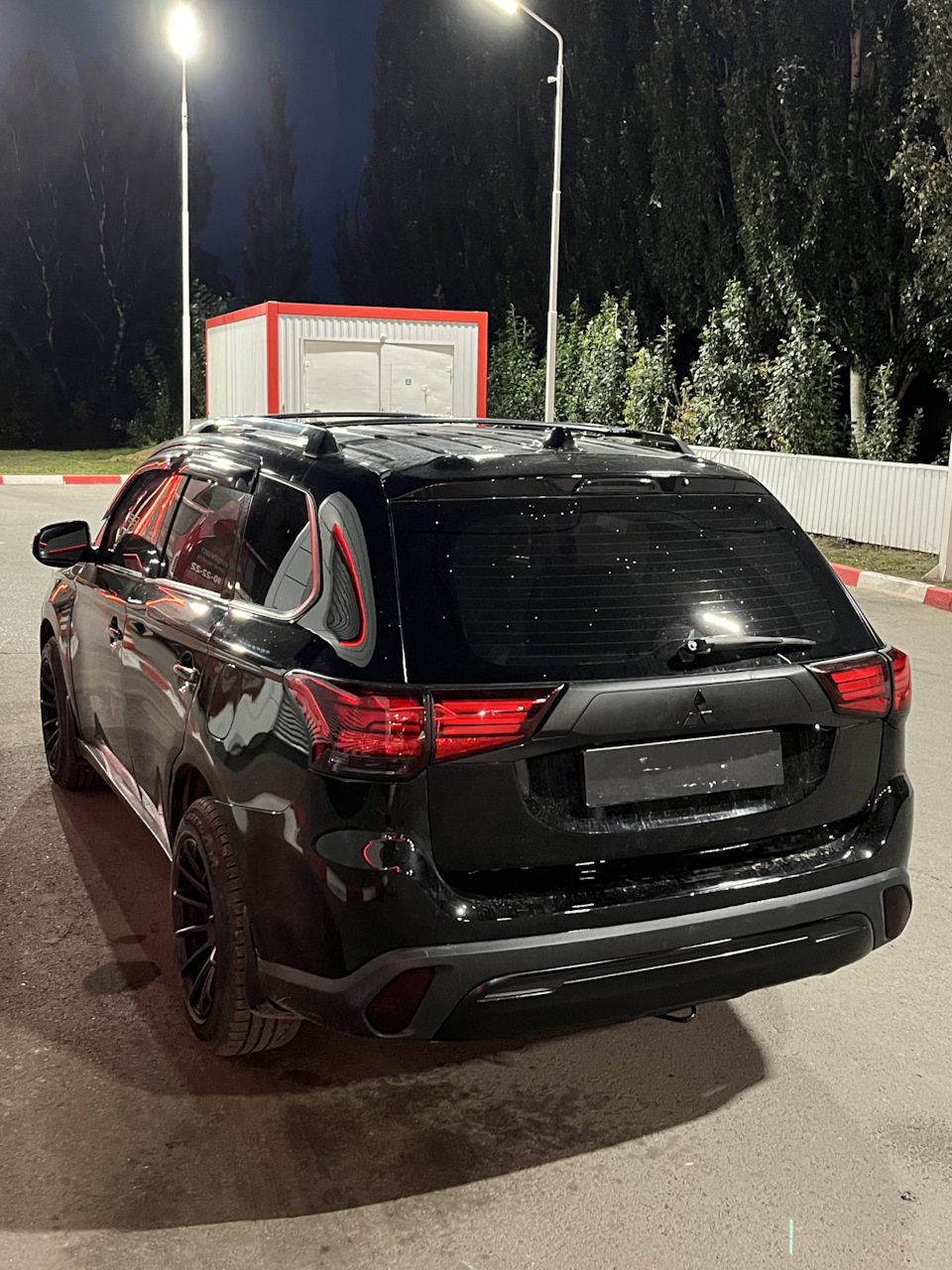Задний бампер аутлендер 3 — Mitsubishi Outlander (3G), 2 л, 2013 года ...