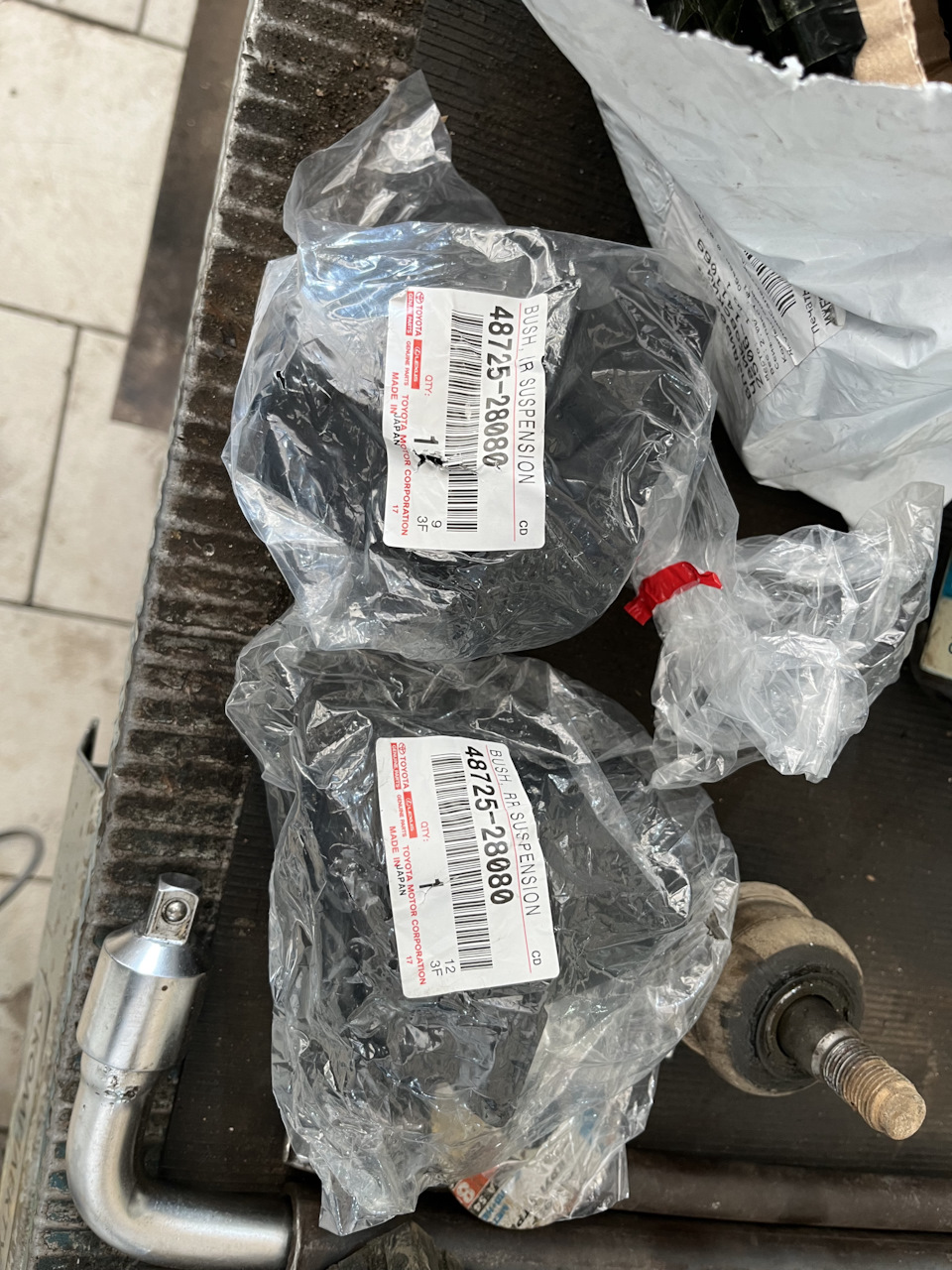 4872528080 Сайлентблок подвески TOYOTA LEXUS | Запчасти на DRIVE2