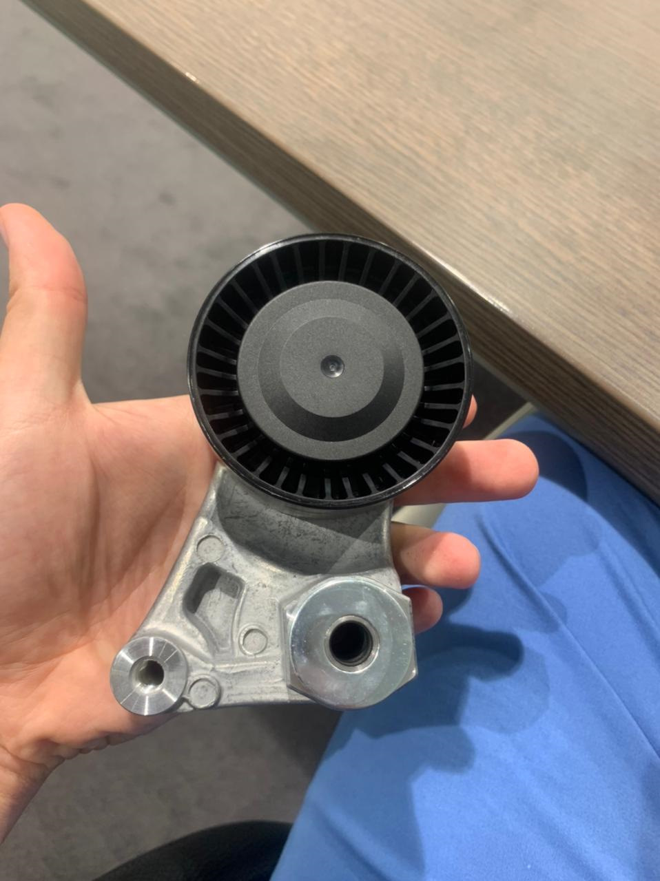 Замена натяжителя — Porsche Panamera (1G) 970, 4,8 л, 2010 года | визит ...