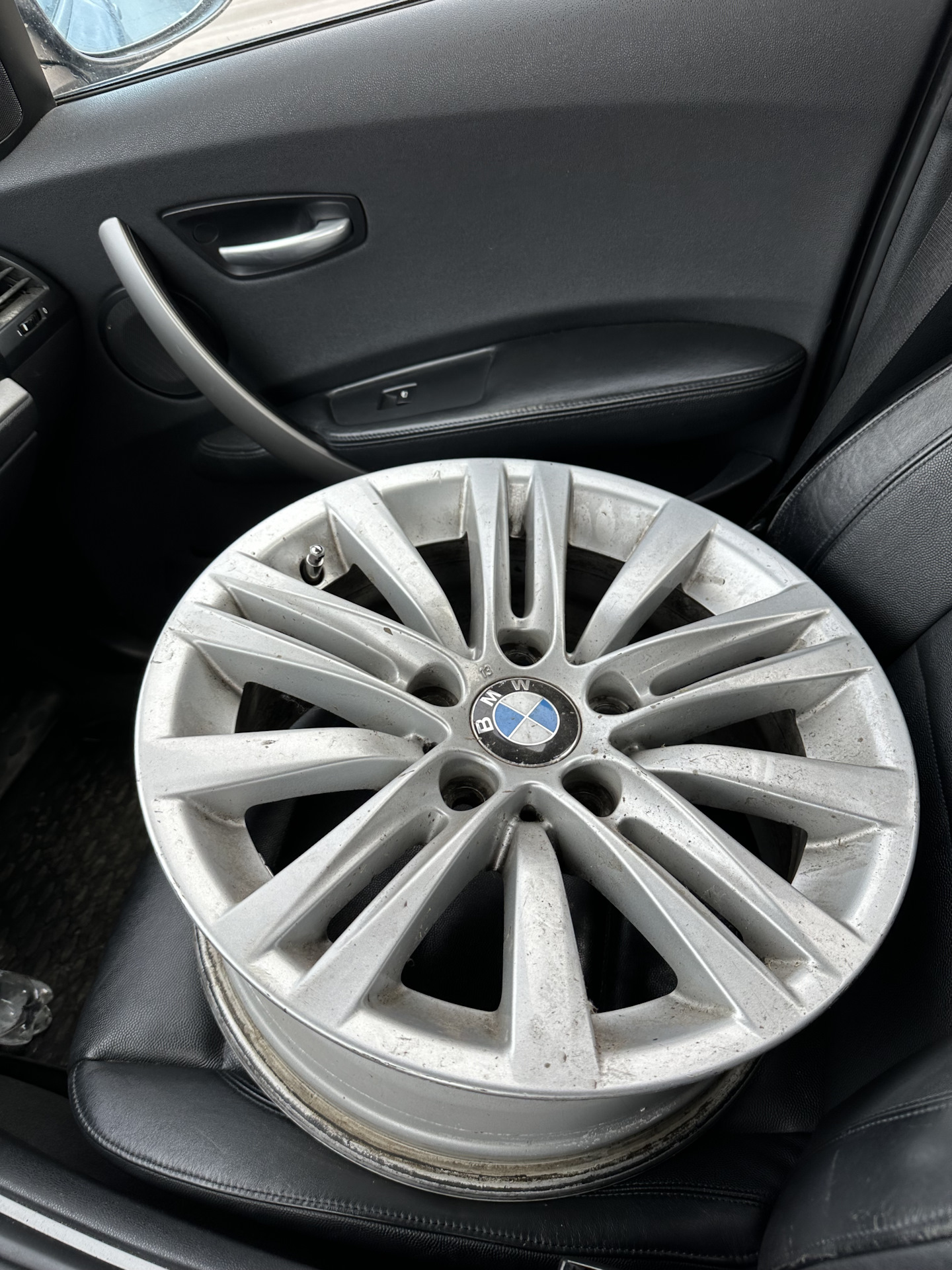 Диски bmw 283 стиль — BMW 1 series (E81/E87), 2 л, 2007 года | колёсные ...