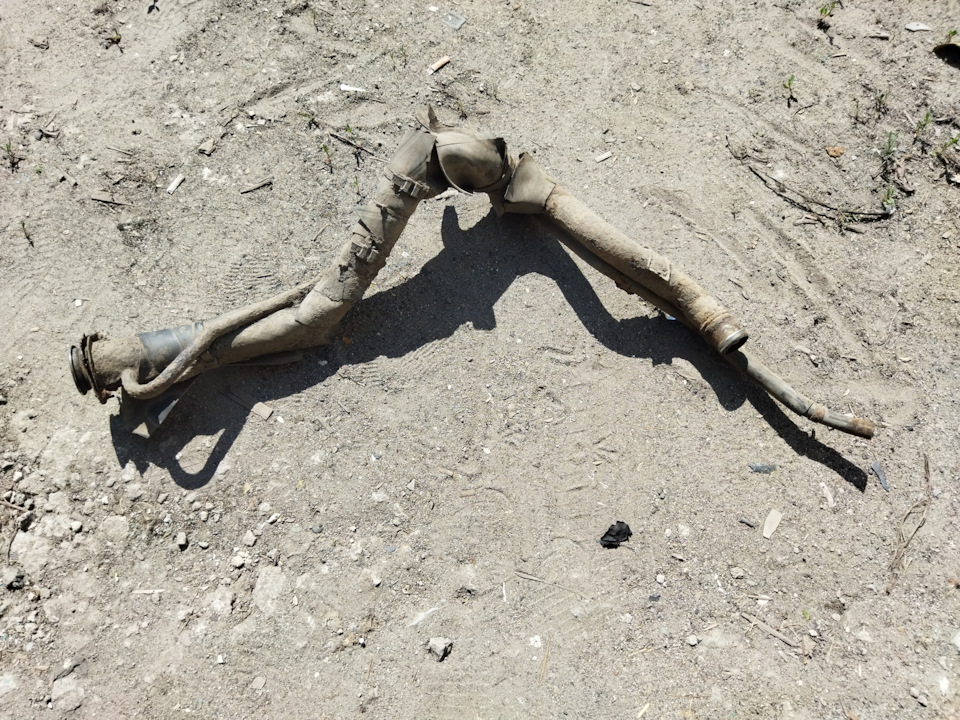 Замена горловины бака — Mitsubishi Lancer IX, 1,6 л, 2004 года | своими ...