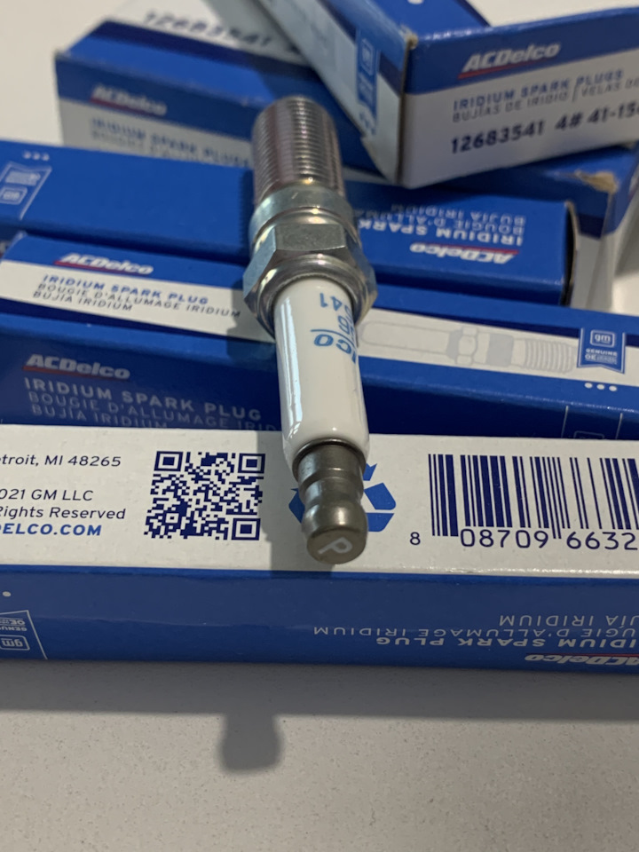 12683541 / 41-156 AcDelco Свечи зажигания Iridium Japan на Chevrolet ...