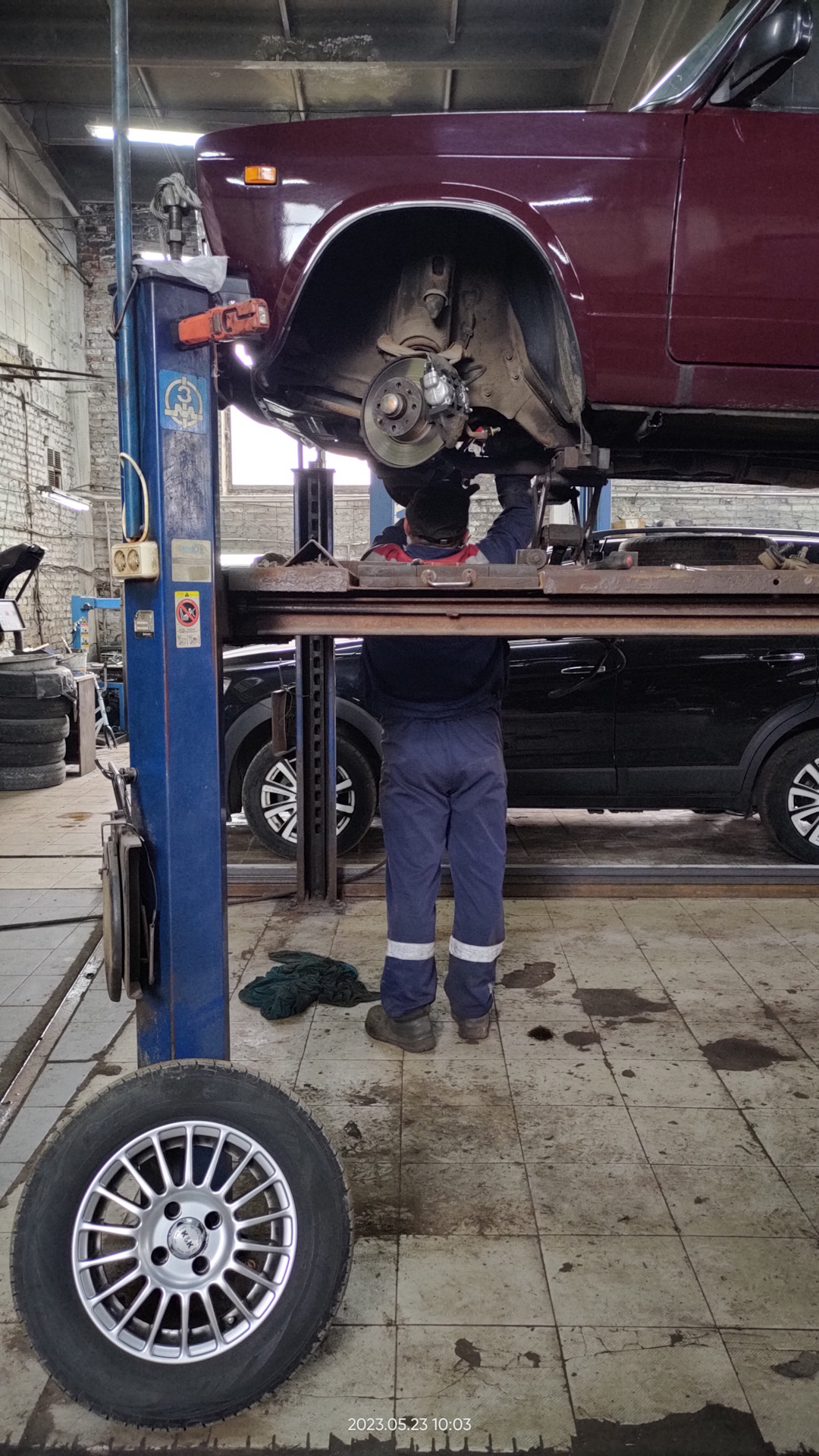 Комплект опор шаровых ВАЗ 2101-2107 серия "TRS" с крепежом (универсальные) / Тяги рулевой ...