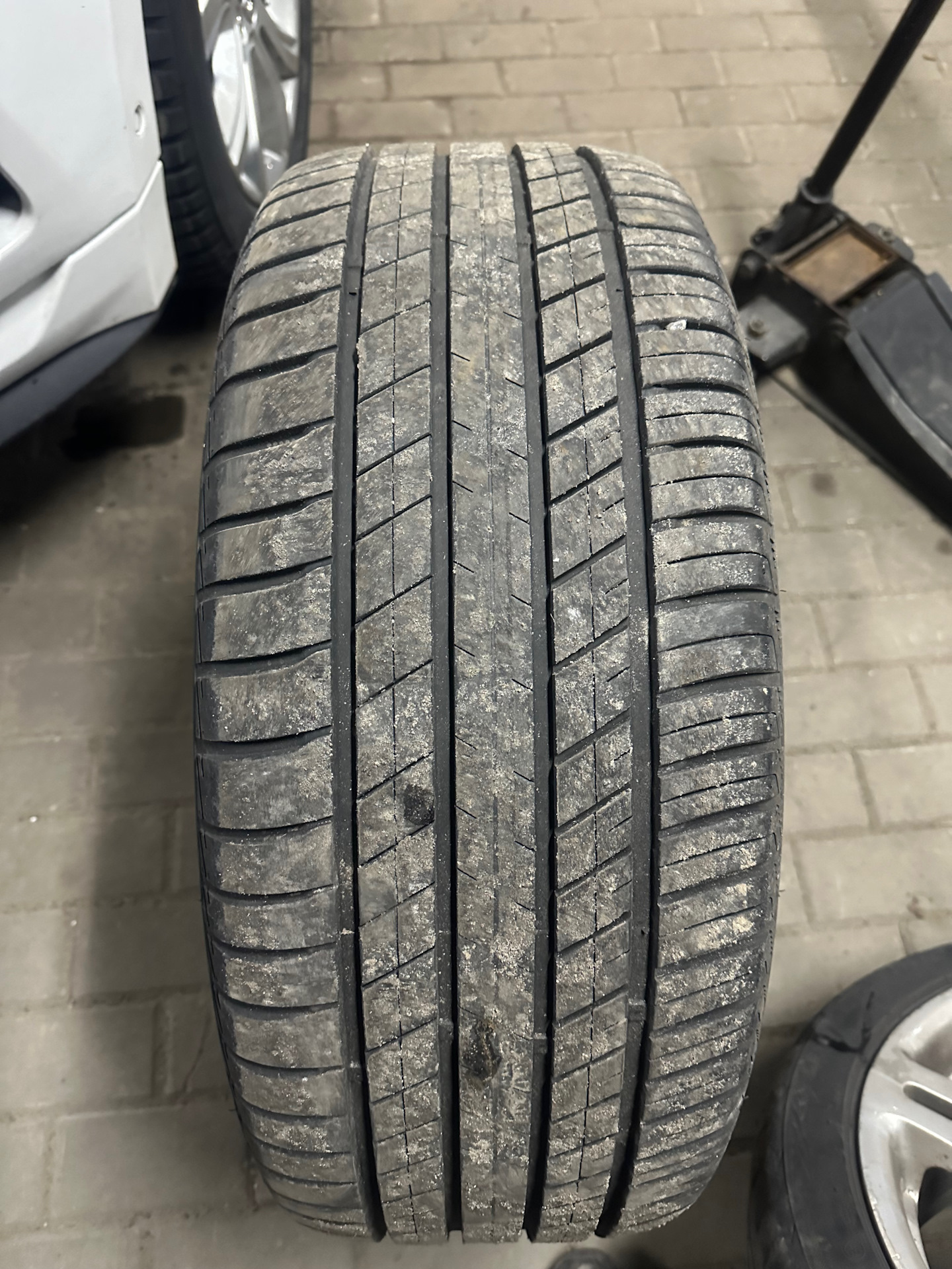 Отчет: RoadX RXQuest SU01 R21 После 5000 км — Ford Edge (2G), 2 л, 2021 ...