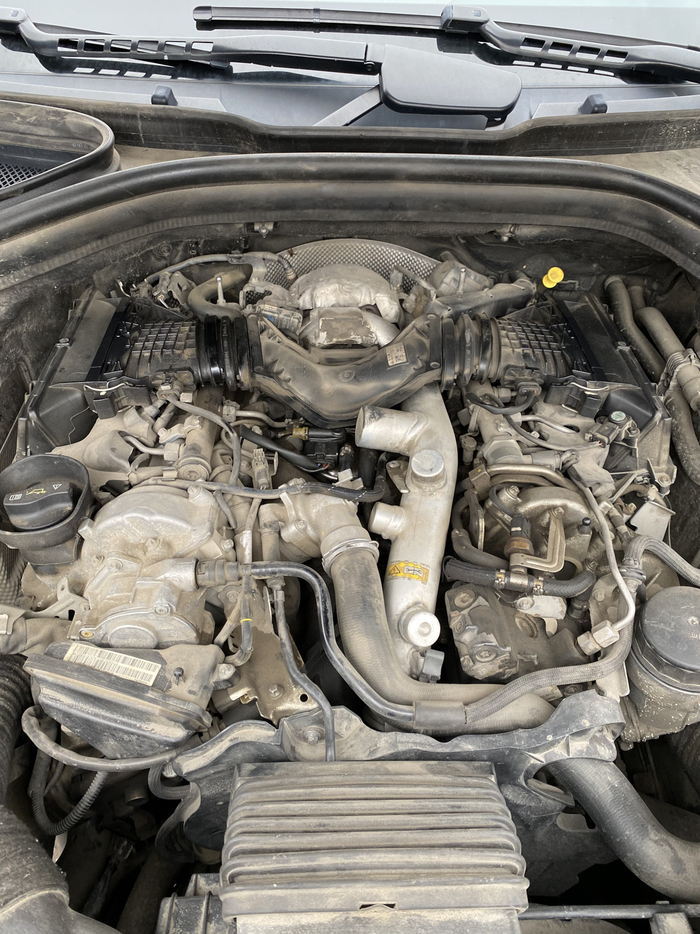 Замена теплообменника/роликов генератора/патрубки топливные — Mercedes ...