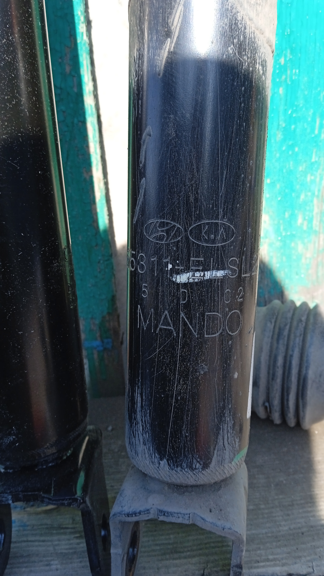 ЗАМЕНА ЗАДНИХ АМОРТИЗАТОРОВ HYUNDAI IX35 2WD, РЕСТАЙЛИНГ 2015 — Hyundai ...