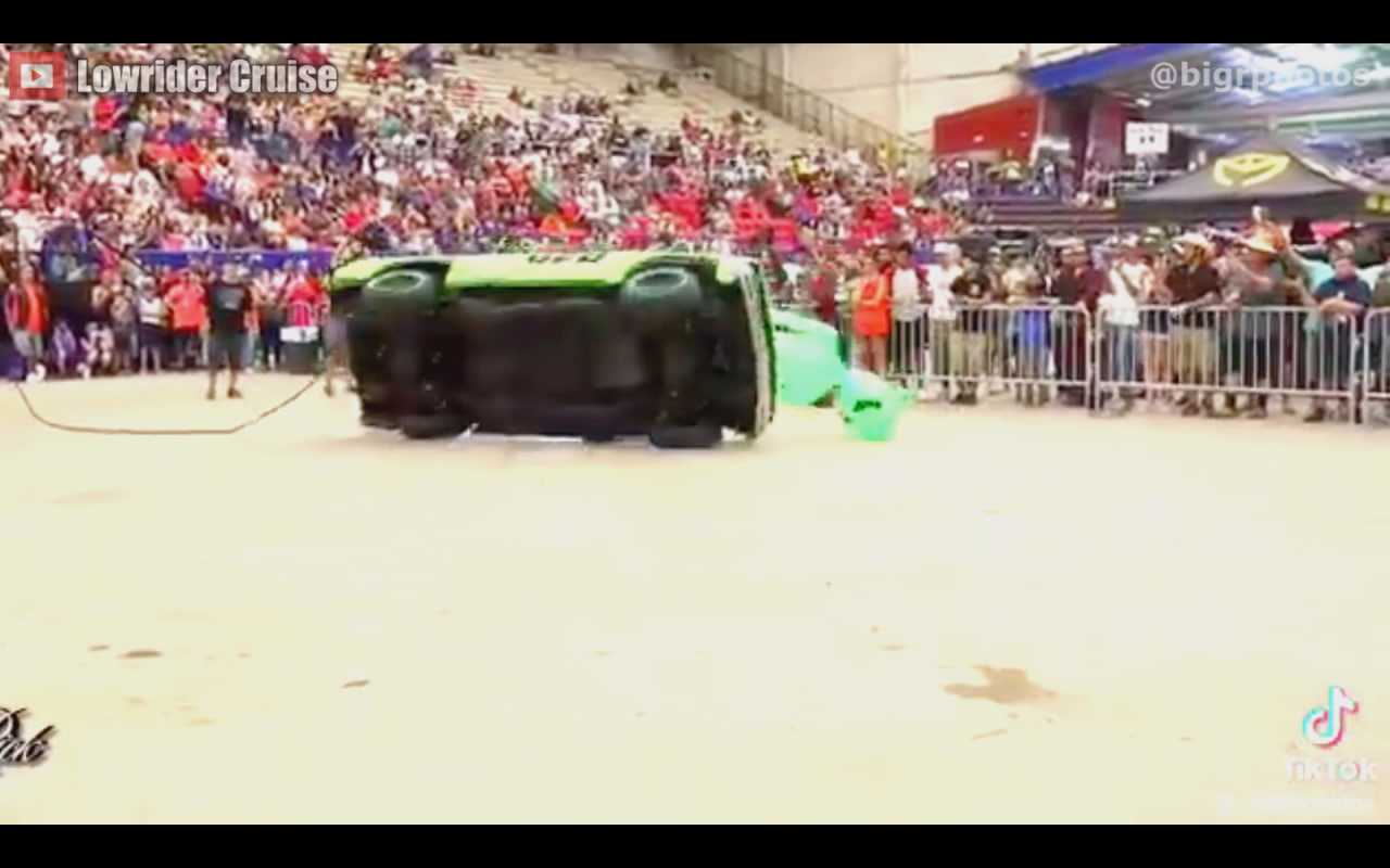 Lowriders Air Bags Suspension vs Hydraulics! Best Lowriding Hopping ...