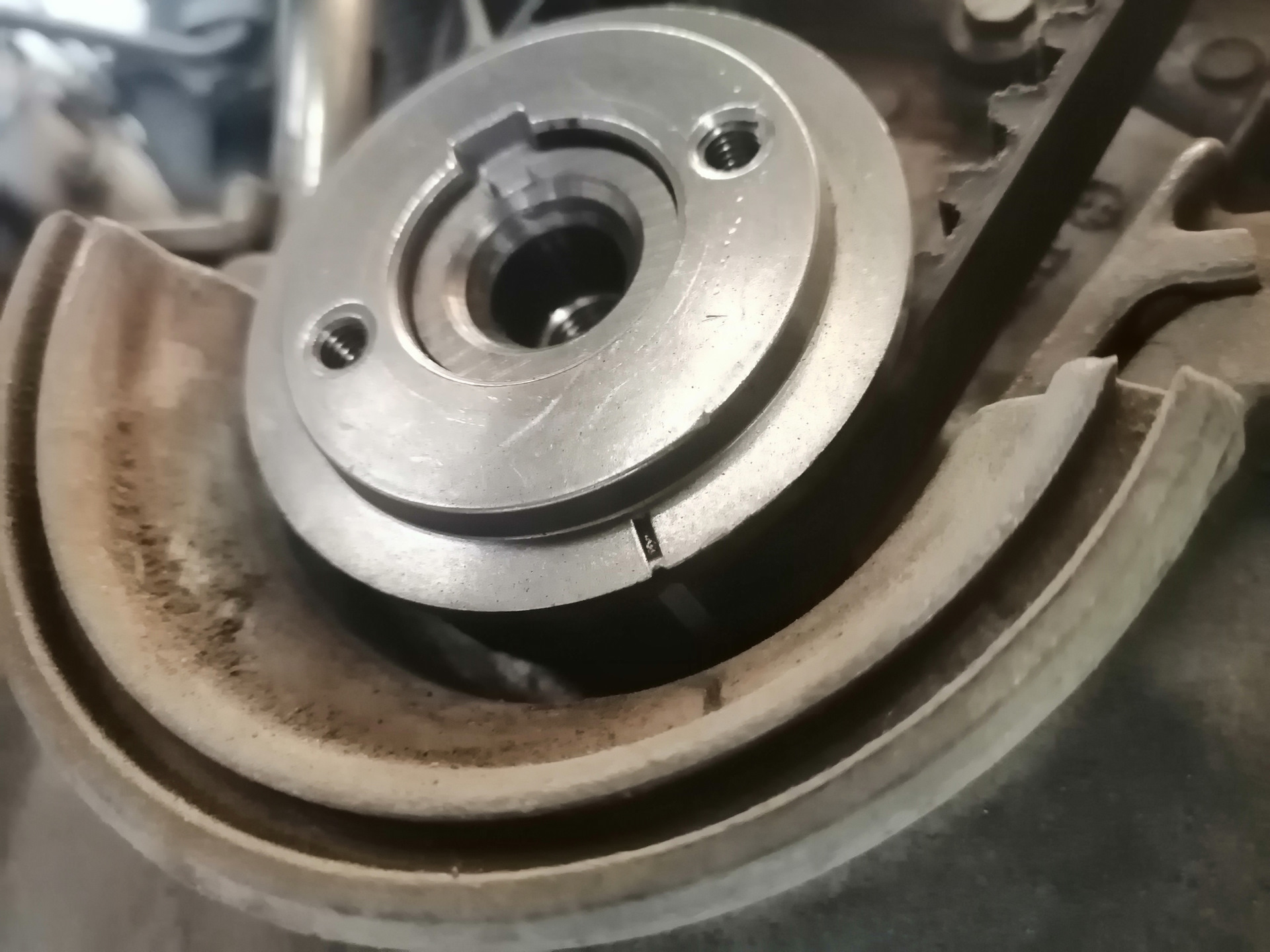 Замена сайлентблоков передней подвески — Volkswagen Golf Mk4, 1,4 л, 2003 года | своими руками ...