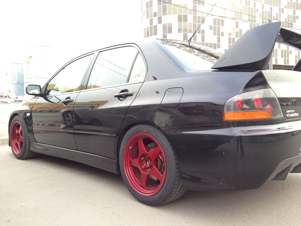 HKS Hipermax III Sport & Desmond Regamaster EVO — Mitsubishi Lancer ...