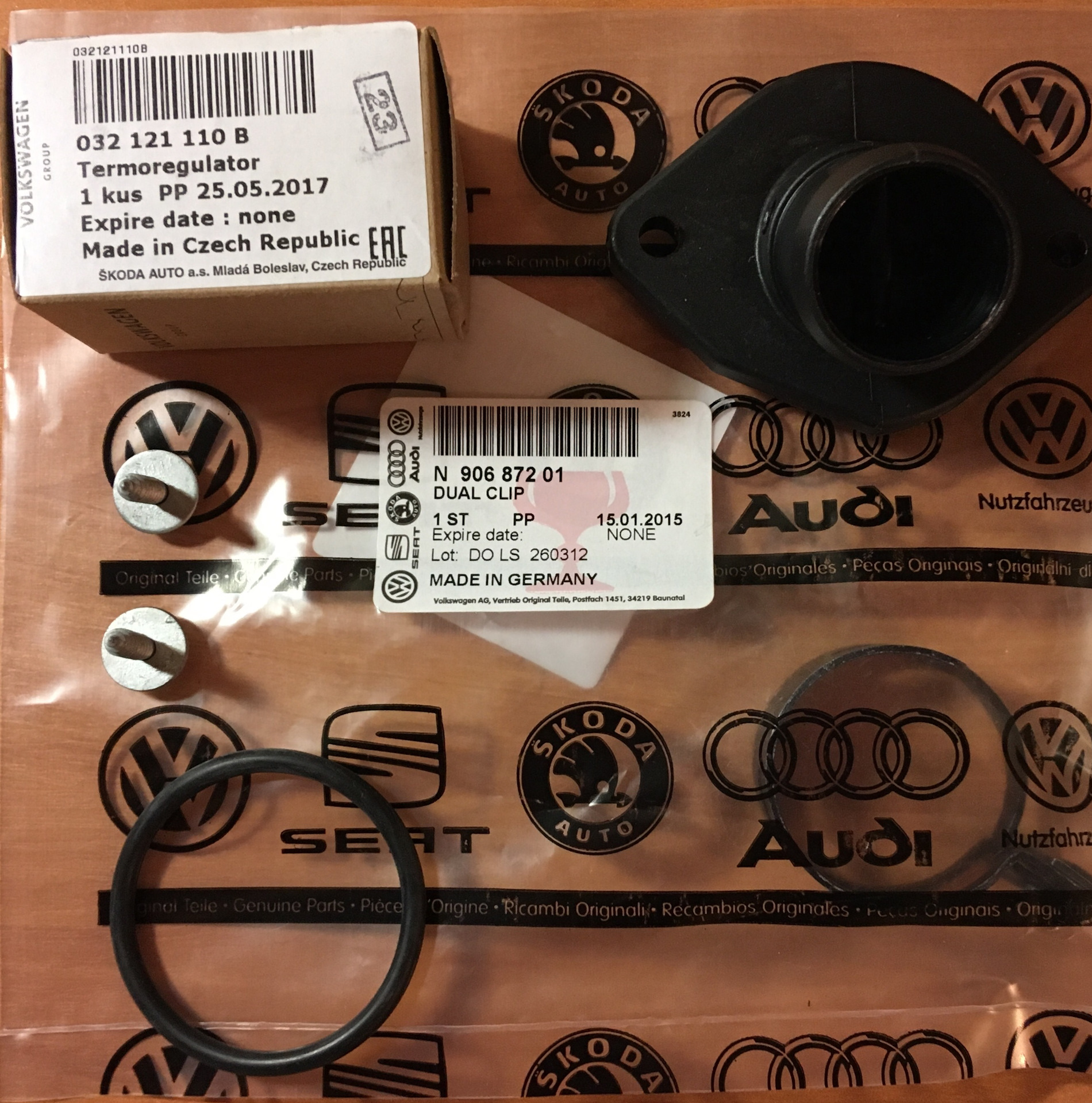 Термостат сдался. — Volkswagen Golf Mk4, 1,4 л, 1999 года | визит на ...