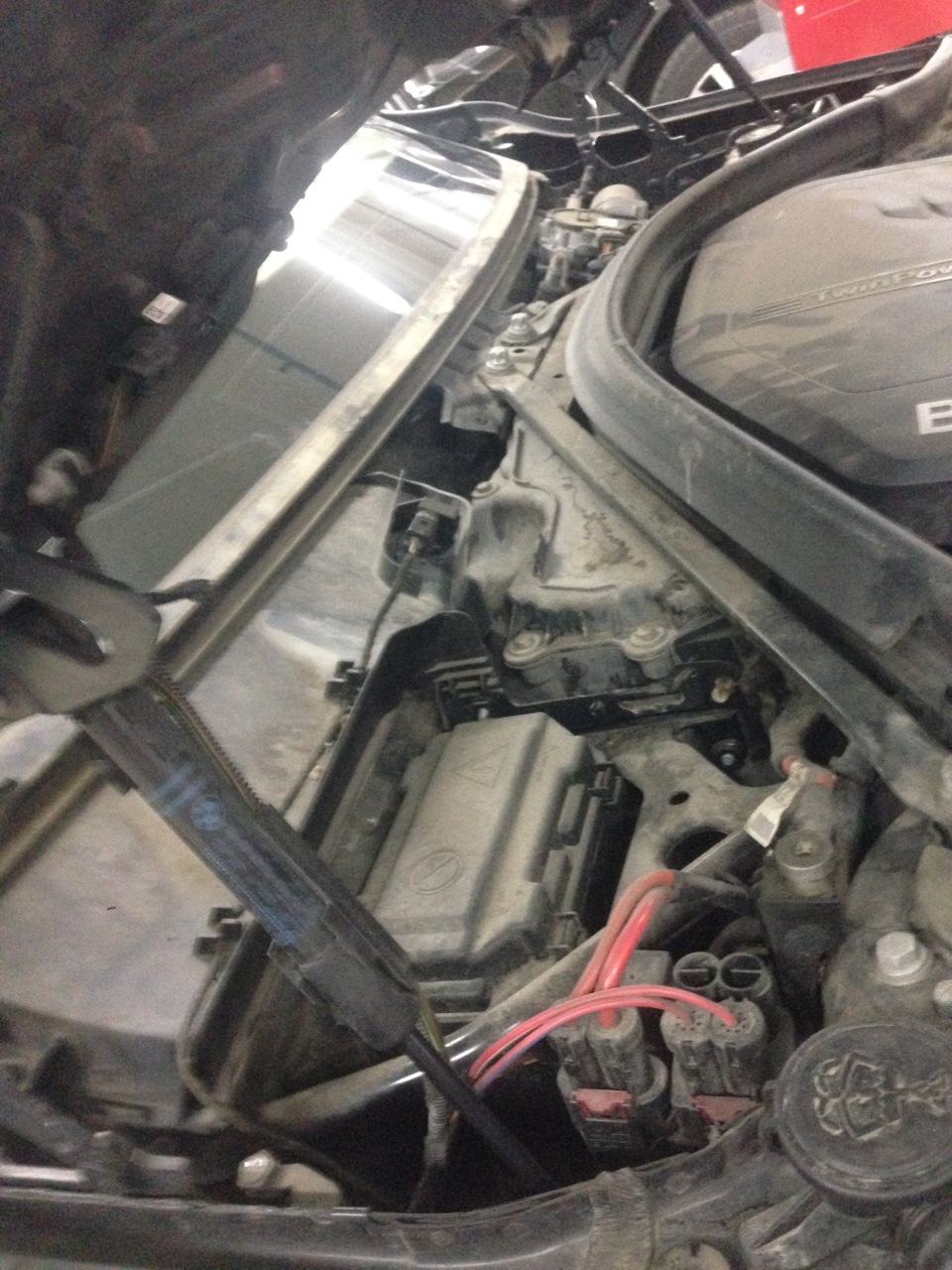 Замена лобового стекла — BMW 3 series (F30), 2 л, 2012 года | визит на ...