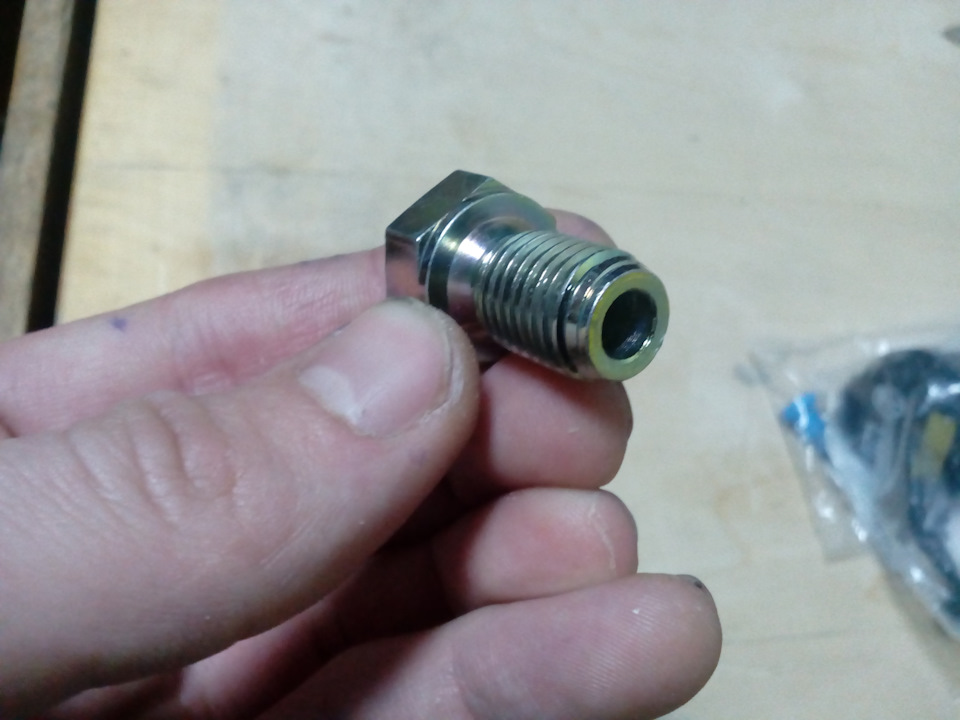 11131273093 Резьбовая пробка BMW | Запчасти на DRIVE2