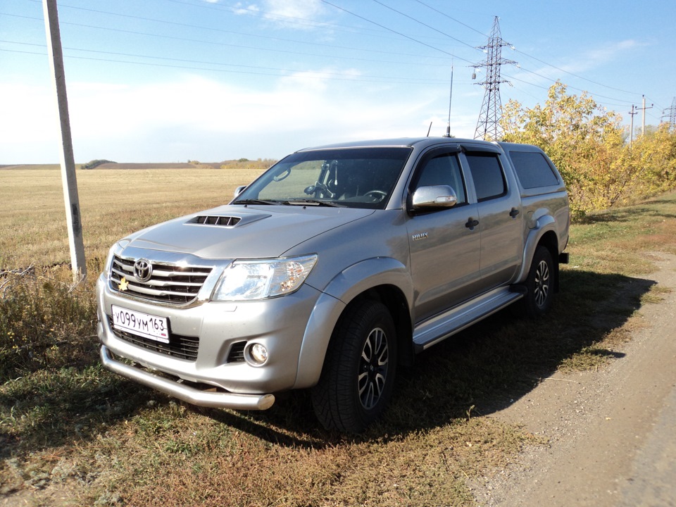 установка кунга — Toyota Hilux (7G), 2,5 л, 2014 года | аксессуары | DRIVE2